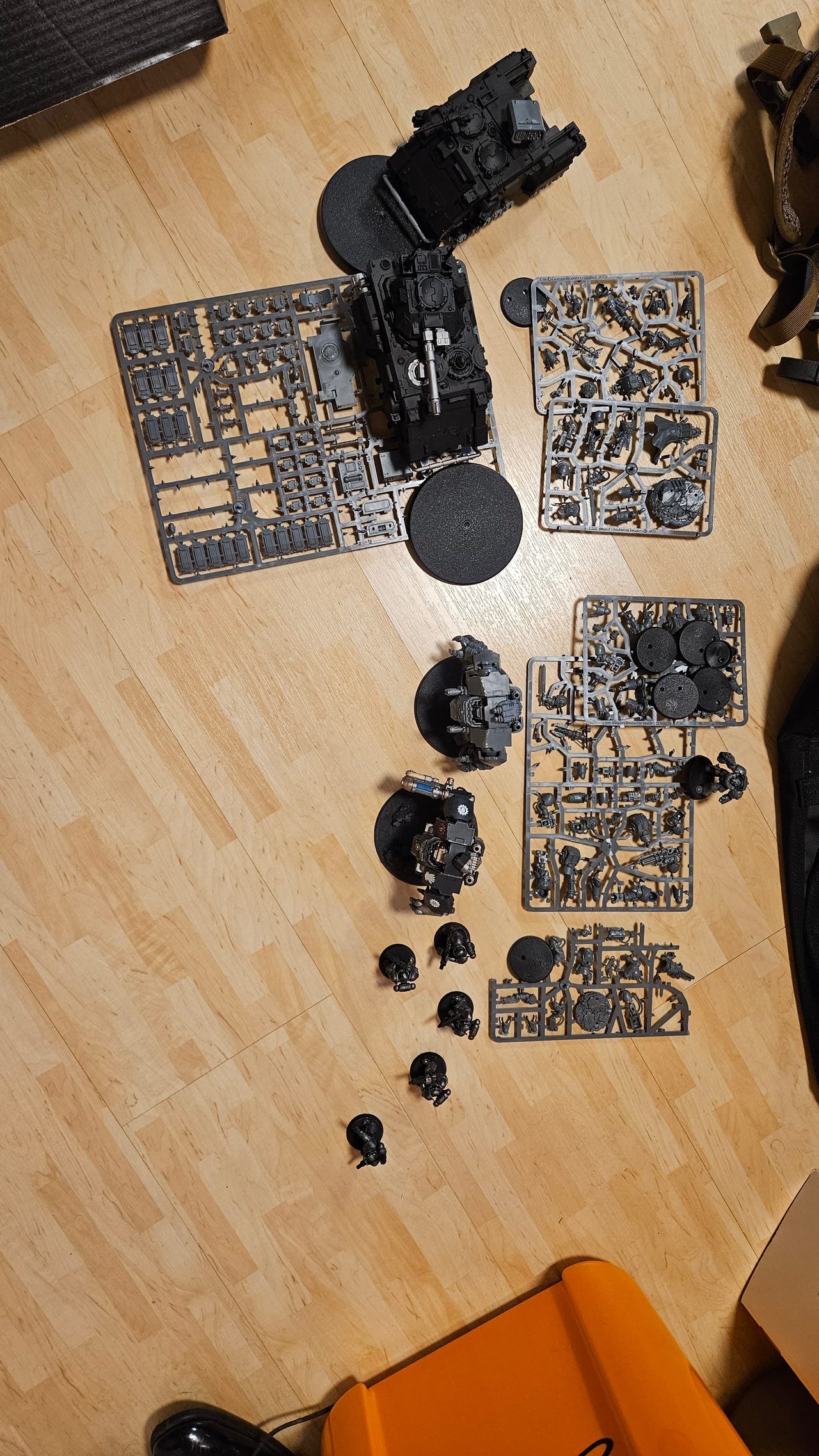 Mye space marines til salgs warhammer 40k | FINN-torget