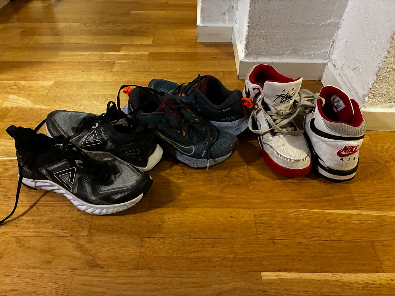 Sneakers Nike og Peak sko 42.5 | FINN-torget