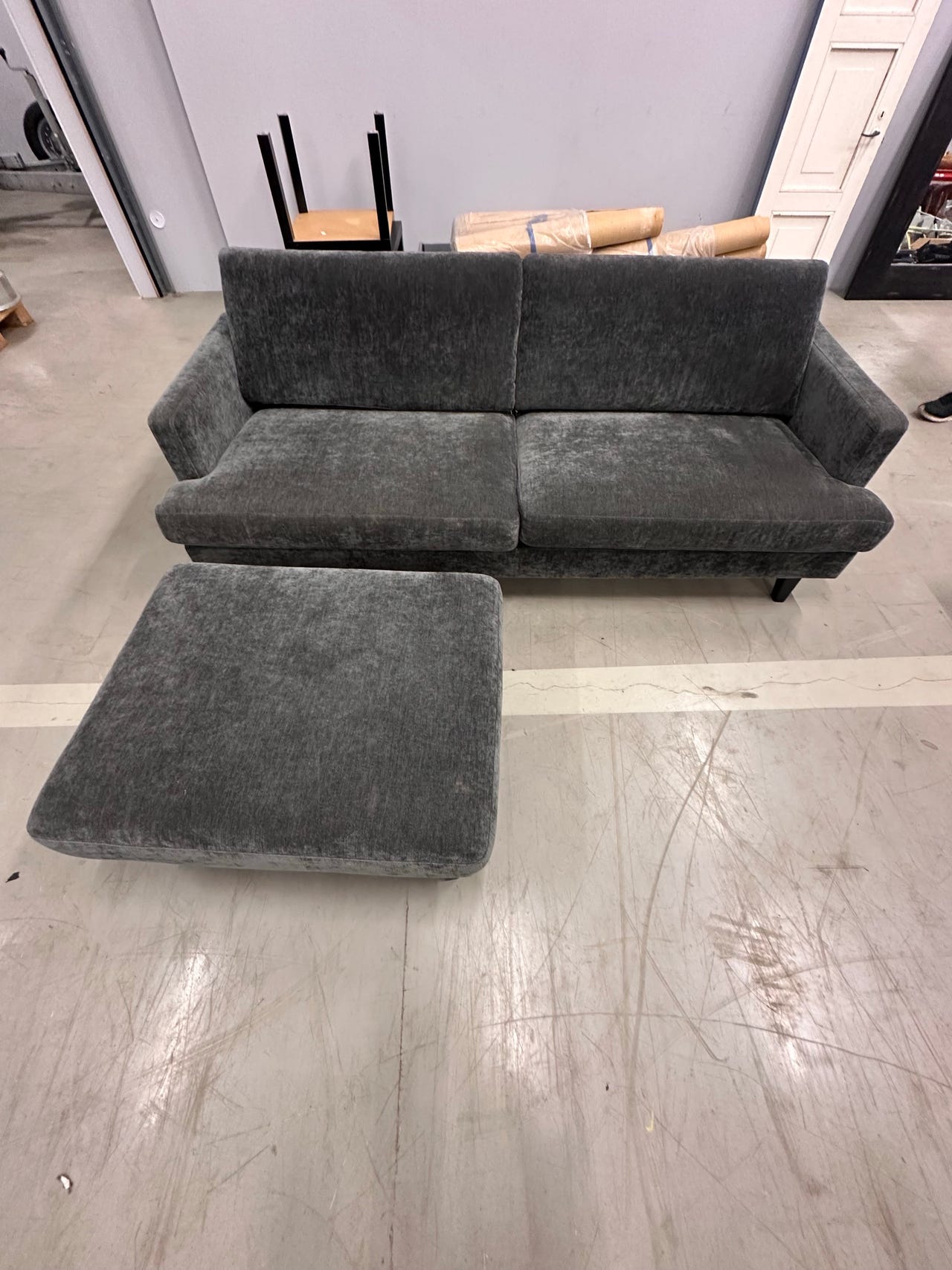 2,5 seter og puff | FINN-torget