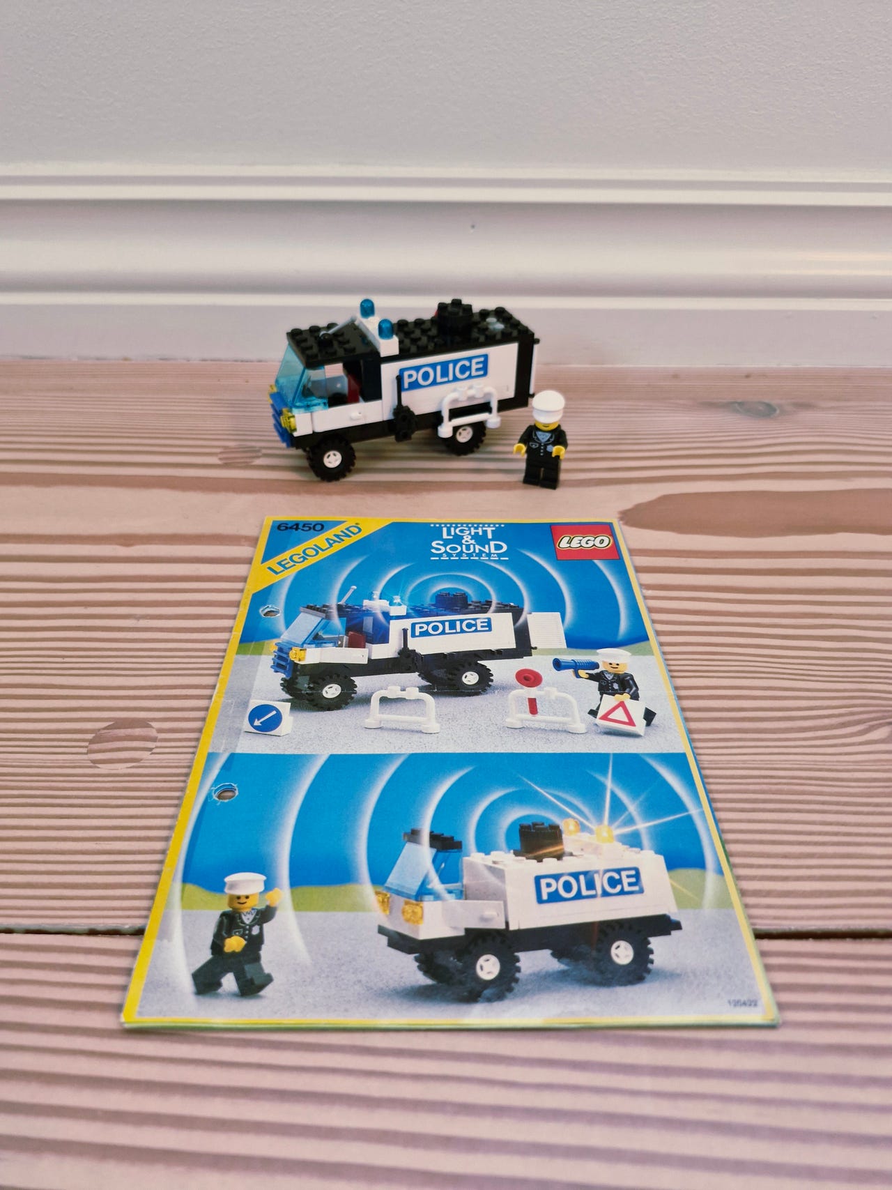 Lego 6450 Mobile Police Truck fra Lego Classic Town Police serien ...