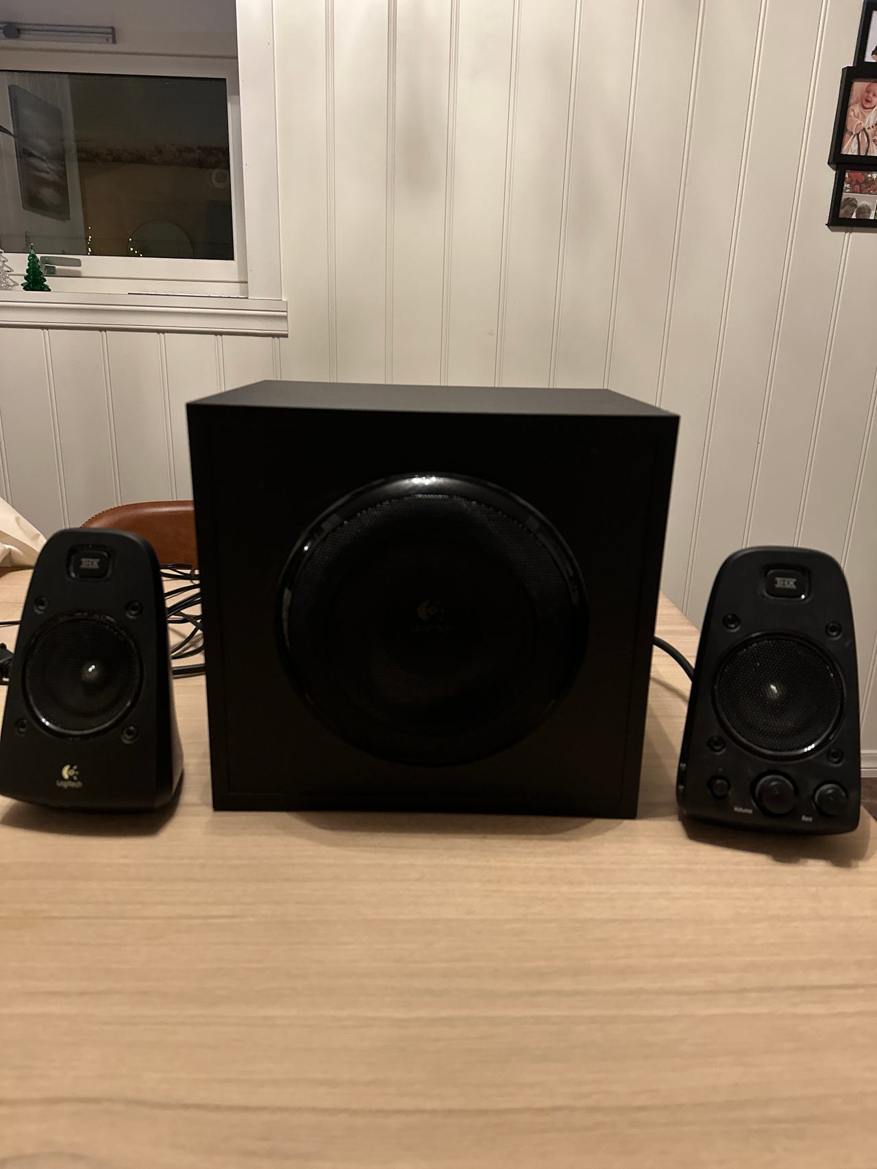 Logitech Speaker System Z623 høyttalersystem | FINN-torget