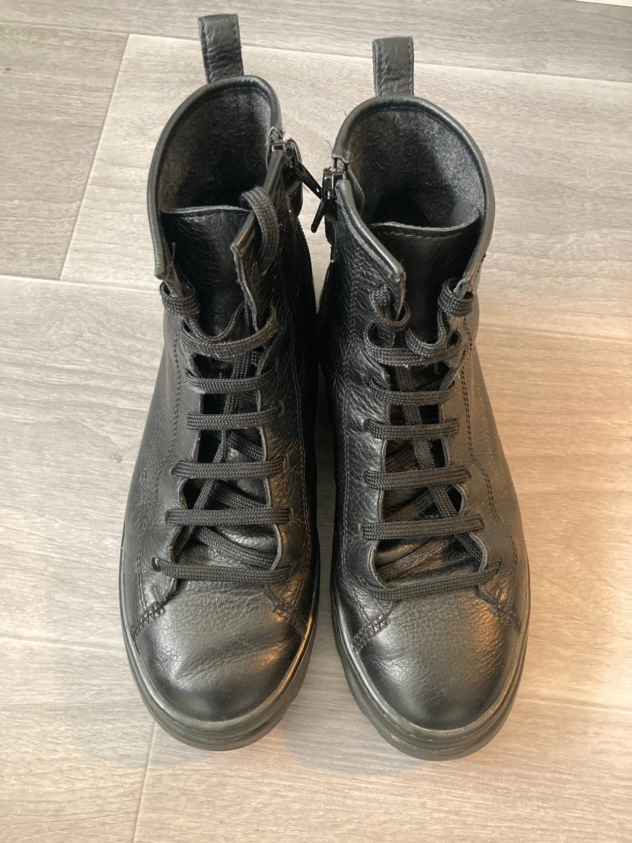 Camper Barnesko Jente Str 38 Svart | FINN-torget