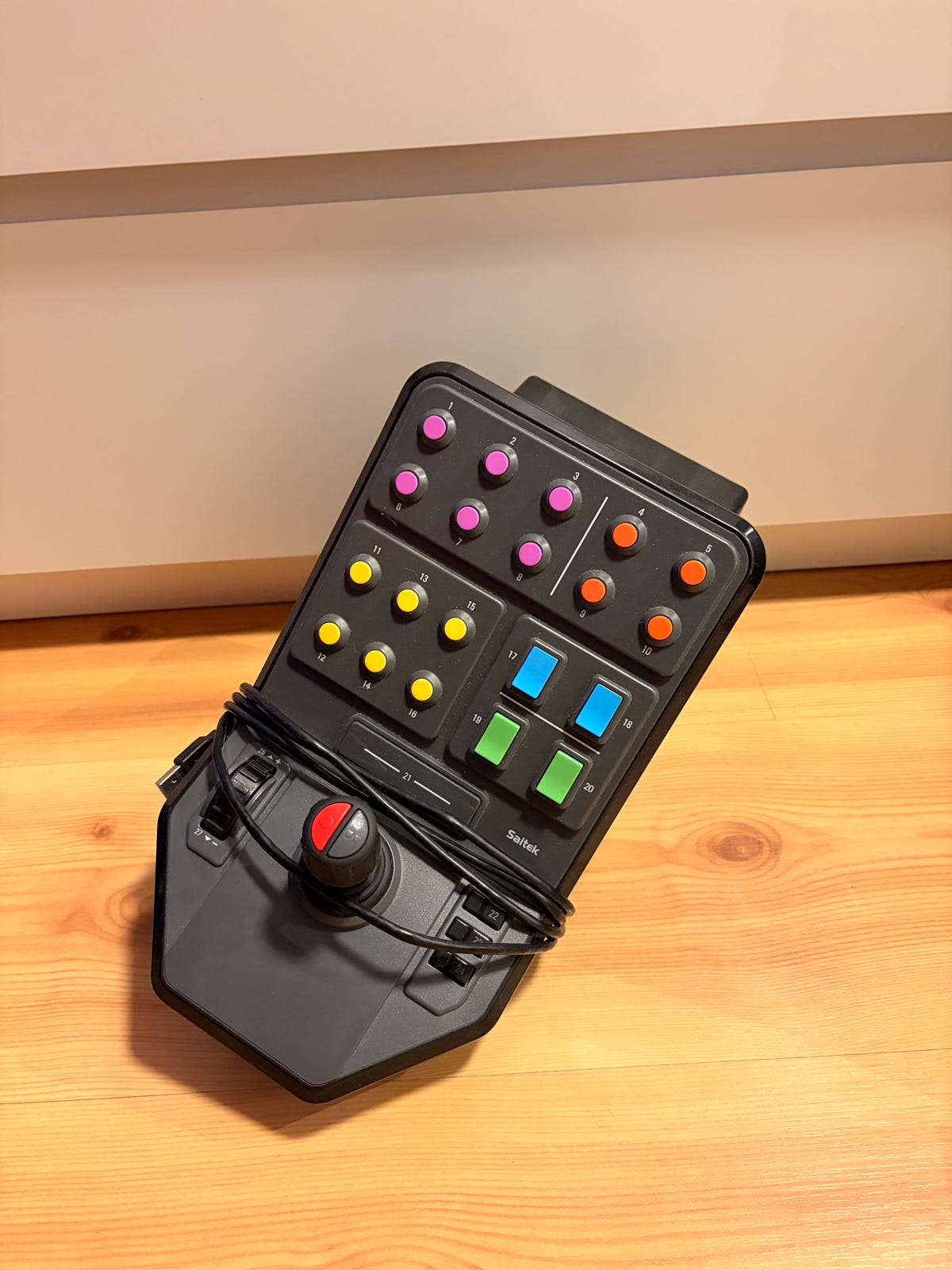 Logitech Side Panel Control Deck (PC) | FINN-torget