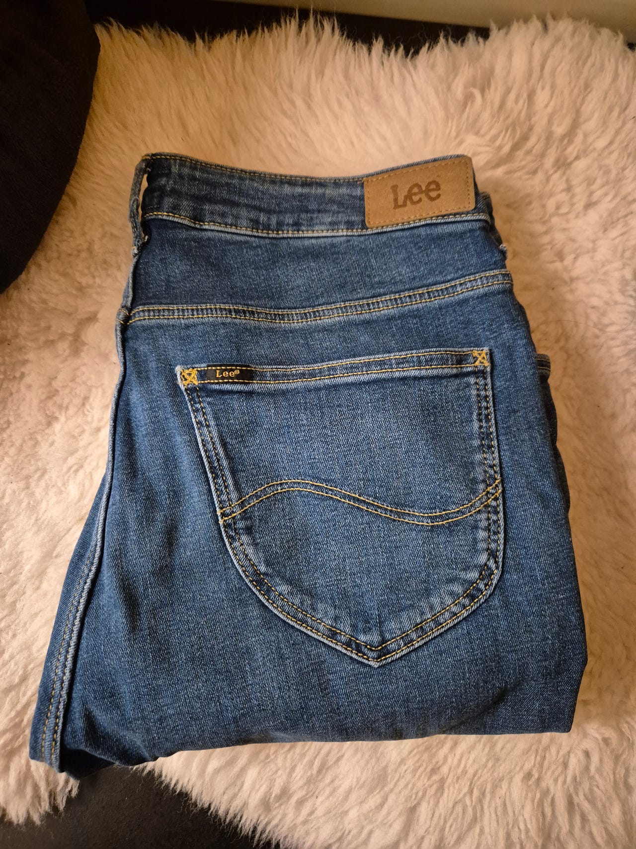 Lee Scarlett High 32/31 | FINN-torget