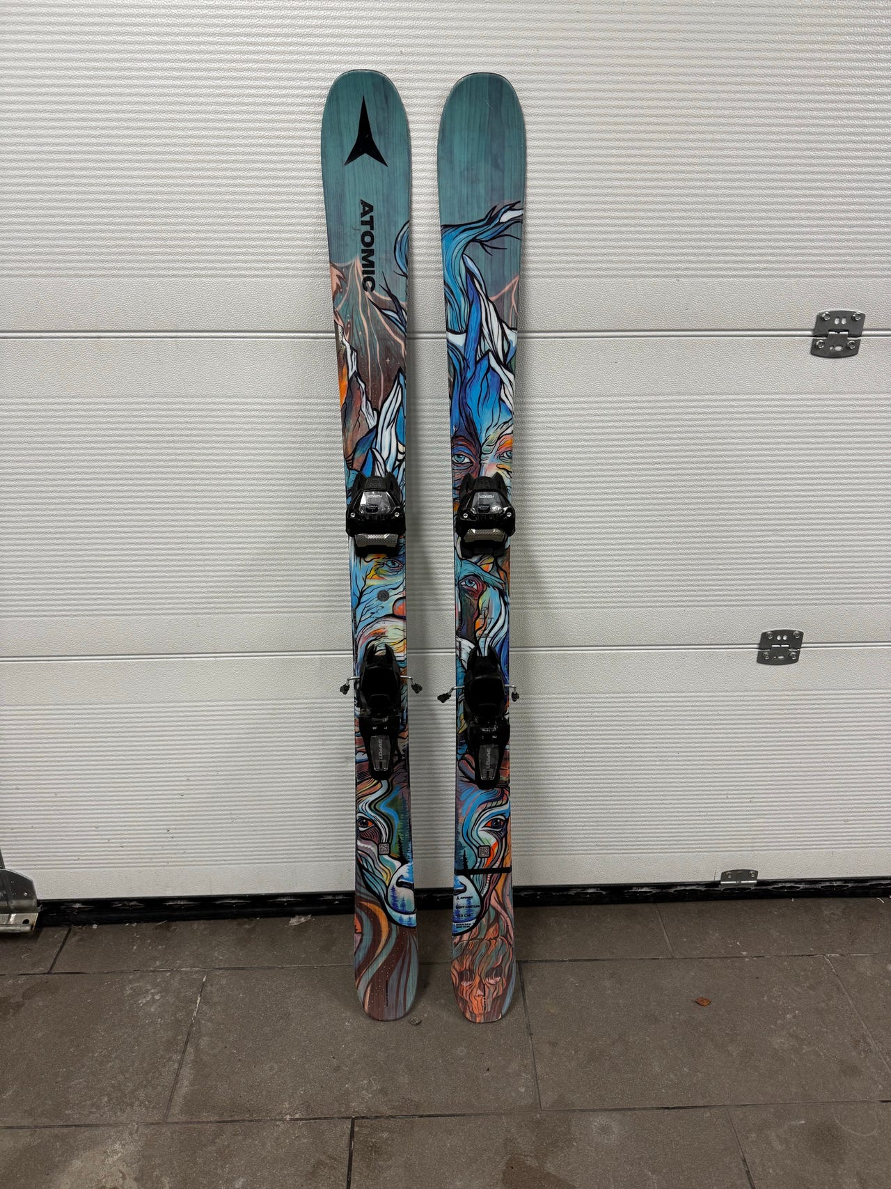 Atomic Bent Chetler twin tip ski | FINN-torget