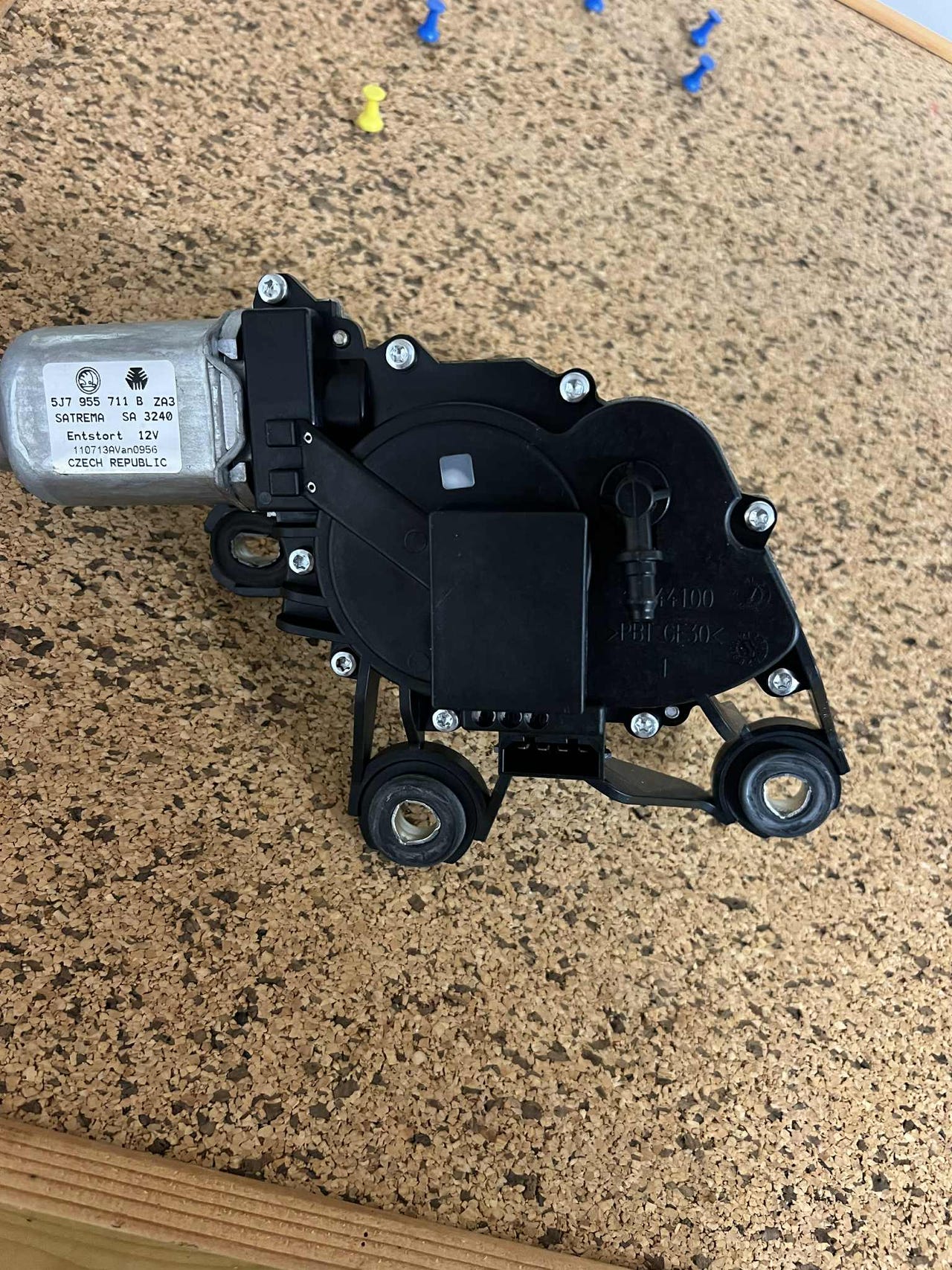 bakrute visker motor Skoda superb 2012 | FINN-torget