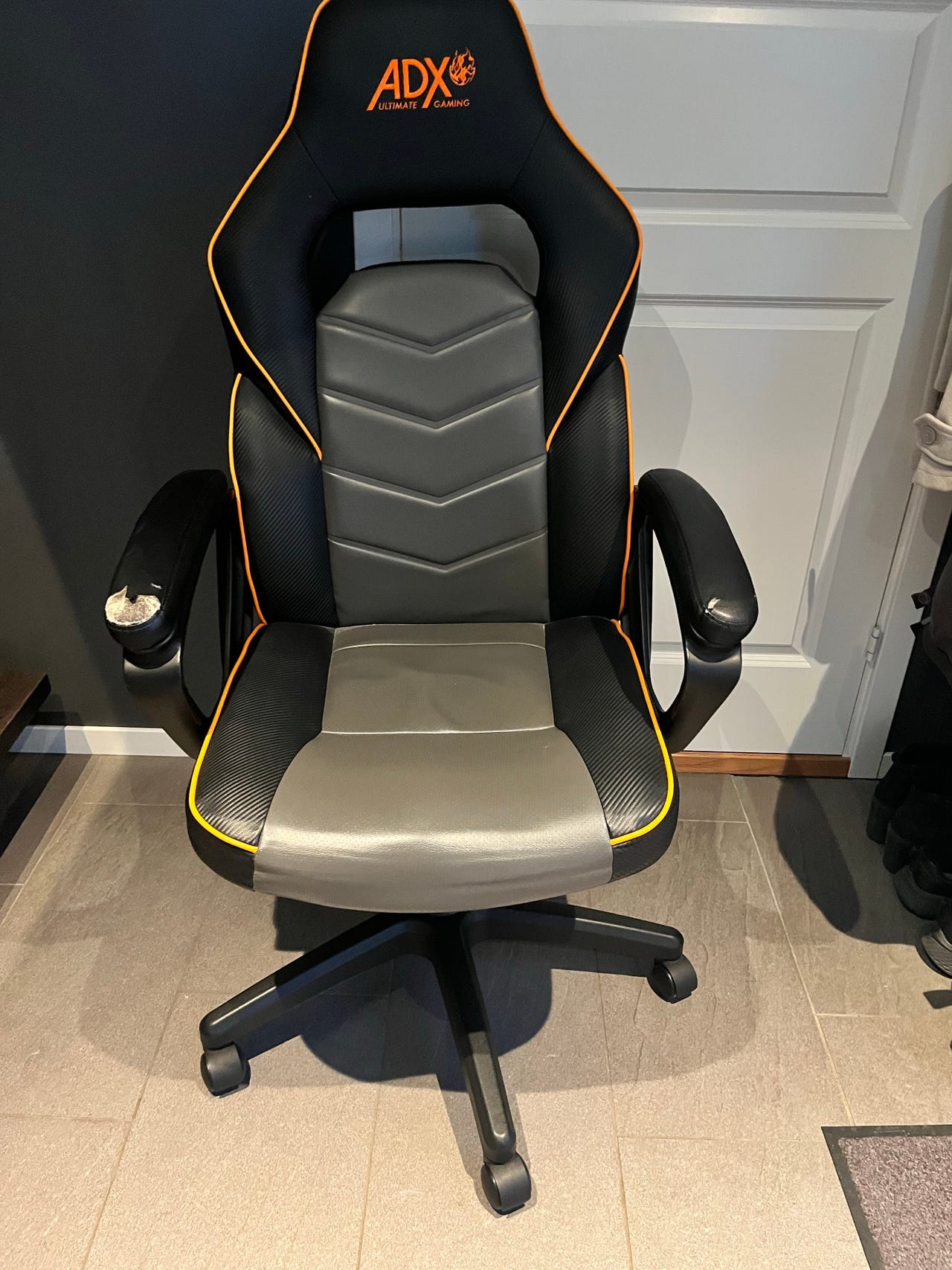 Gamingstol RESERVERT | FINN-torget