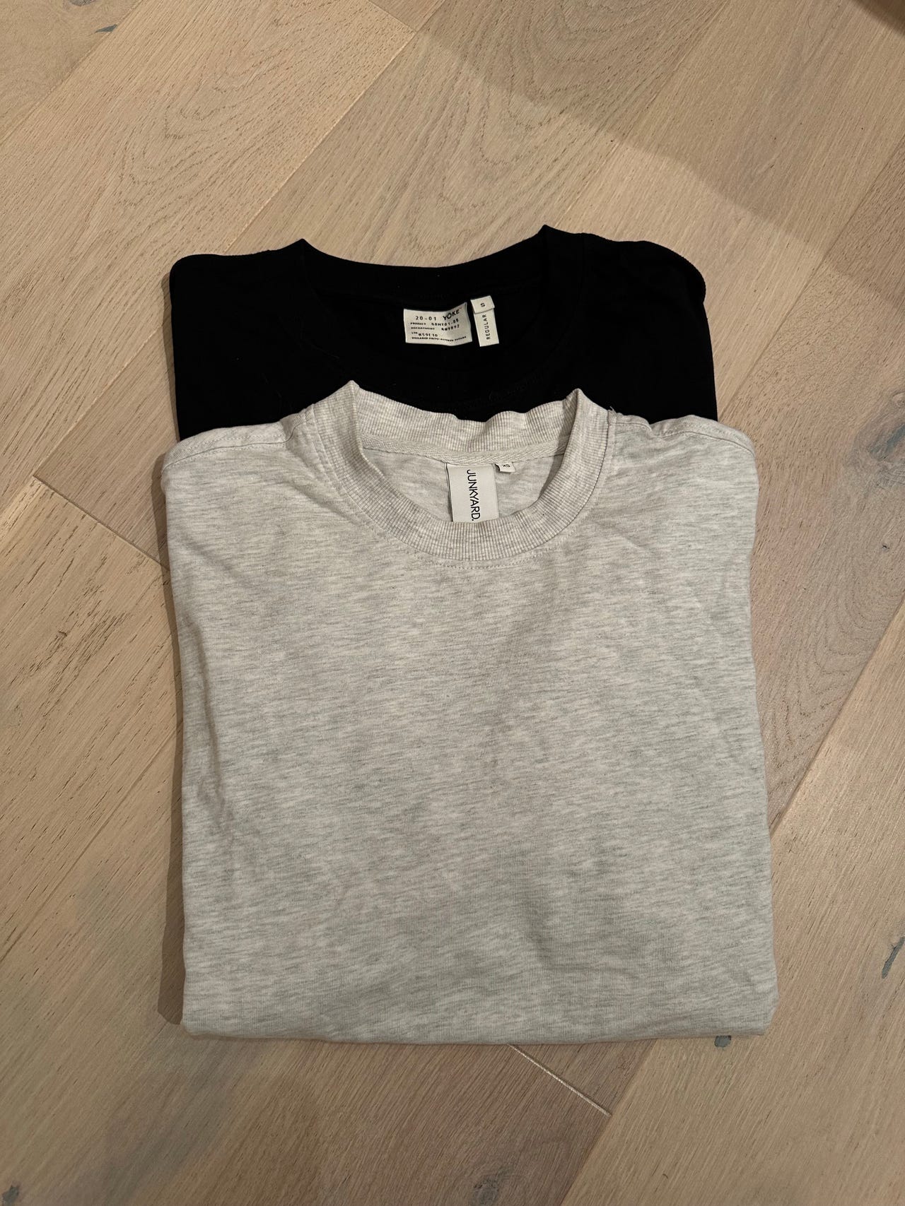 2 stk basic t-skjorter | FINN-torget