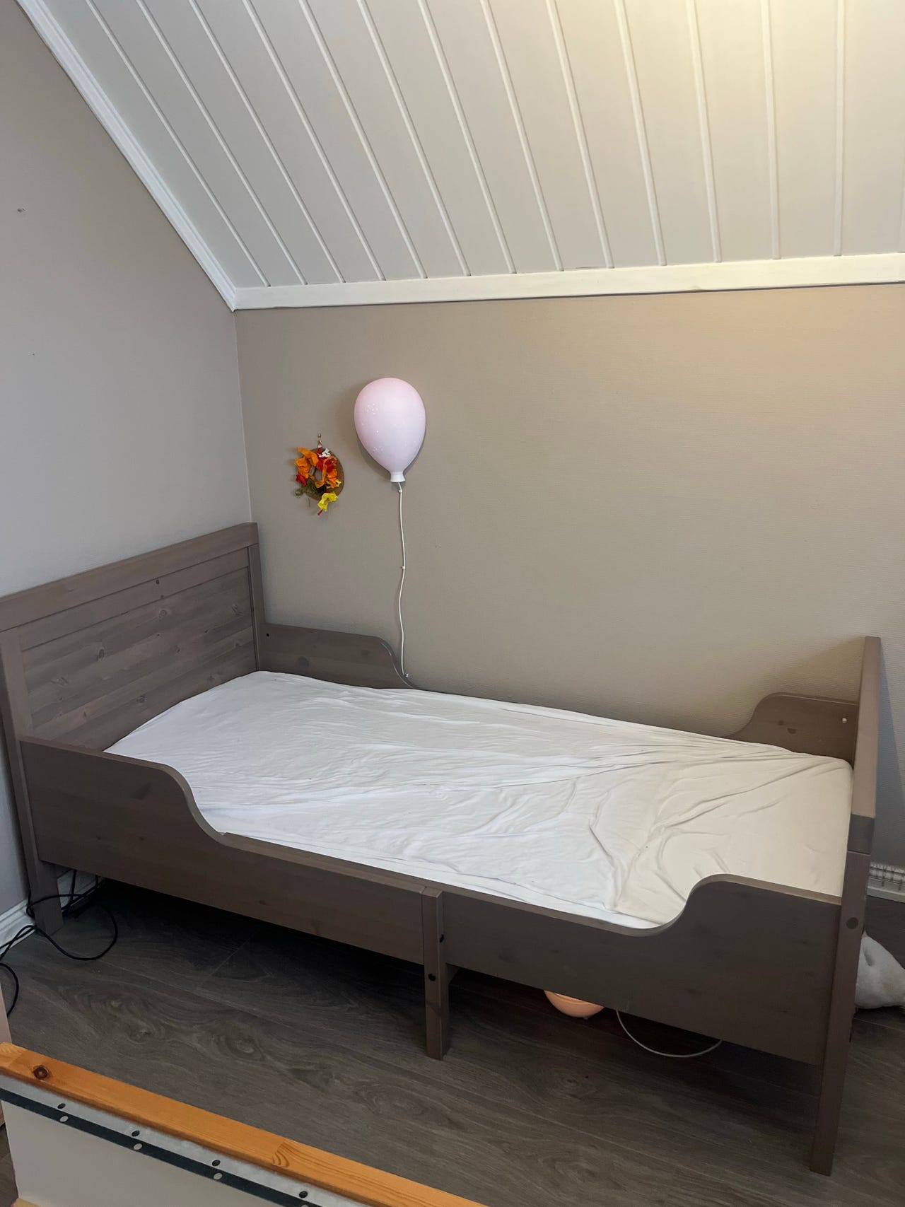 IKEA Uttrekkbar seng barn | FINN-torget