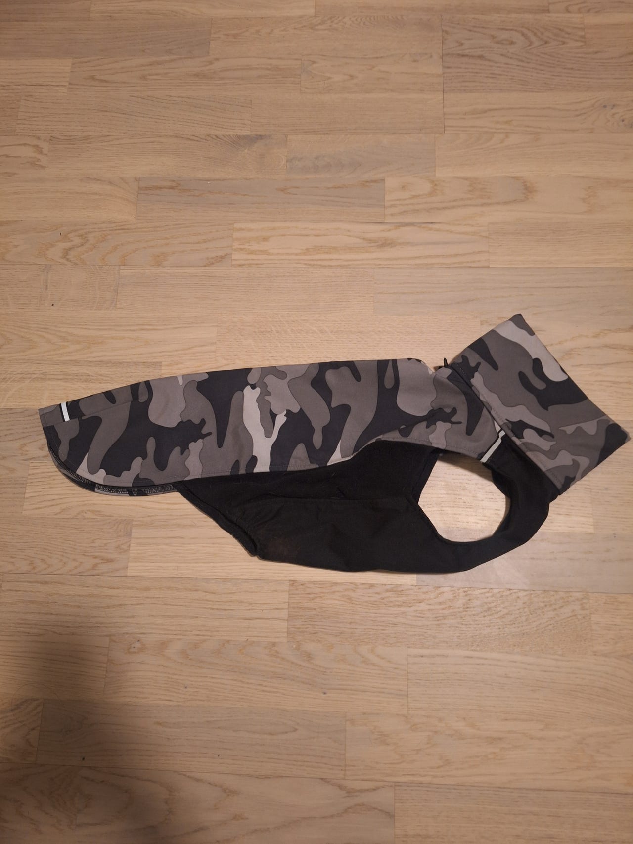 Hachiko vest fra Sofa Dog Wear | FINN-torget