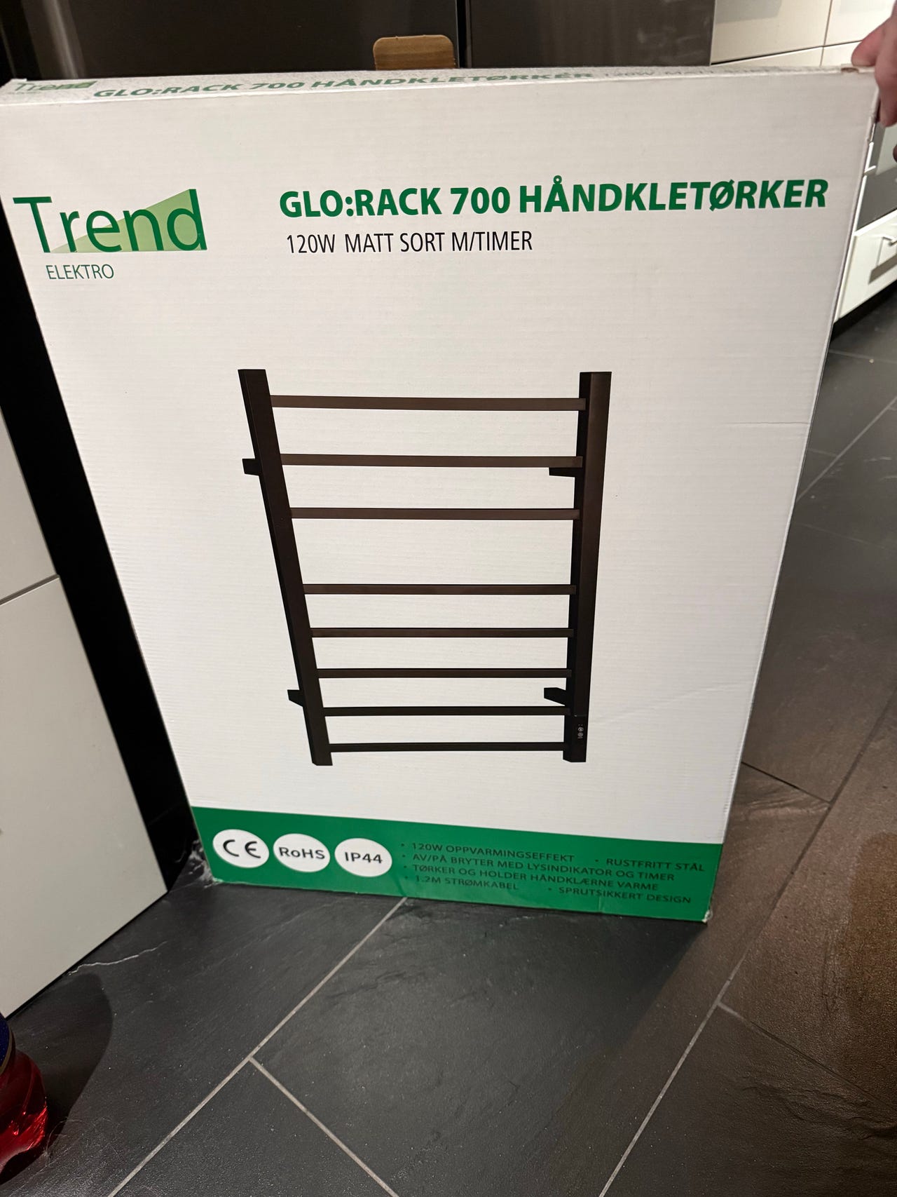 Trend Glo-Rack 700 Håndkletørker 120W Matt Sort | FINN-torget