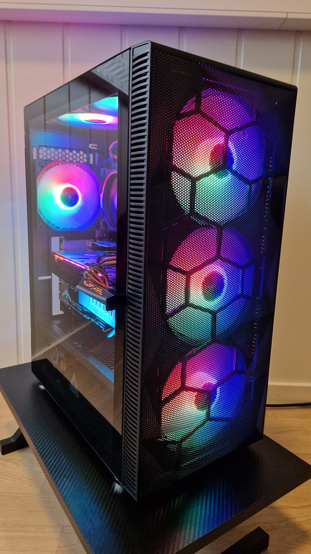 Gaming PC | AMD Ryzen 5 5500, Radeon RX 5700 XT, 16GB RAM, 500GB SSD ...