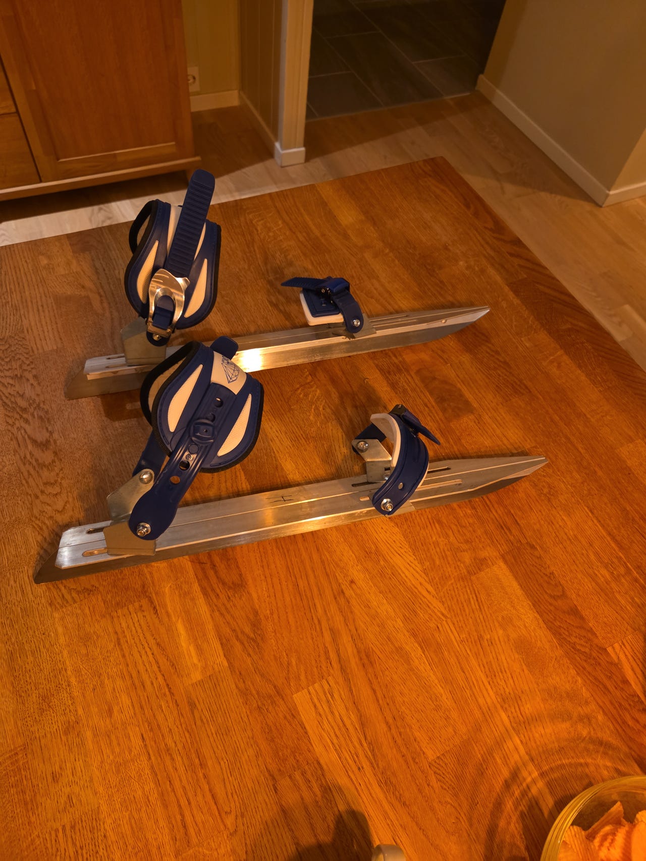 Turskøyter til salgs.Brukt 1 gang fleksibel størelse | FINN-torget