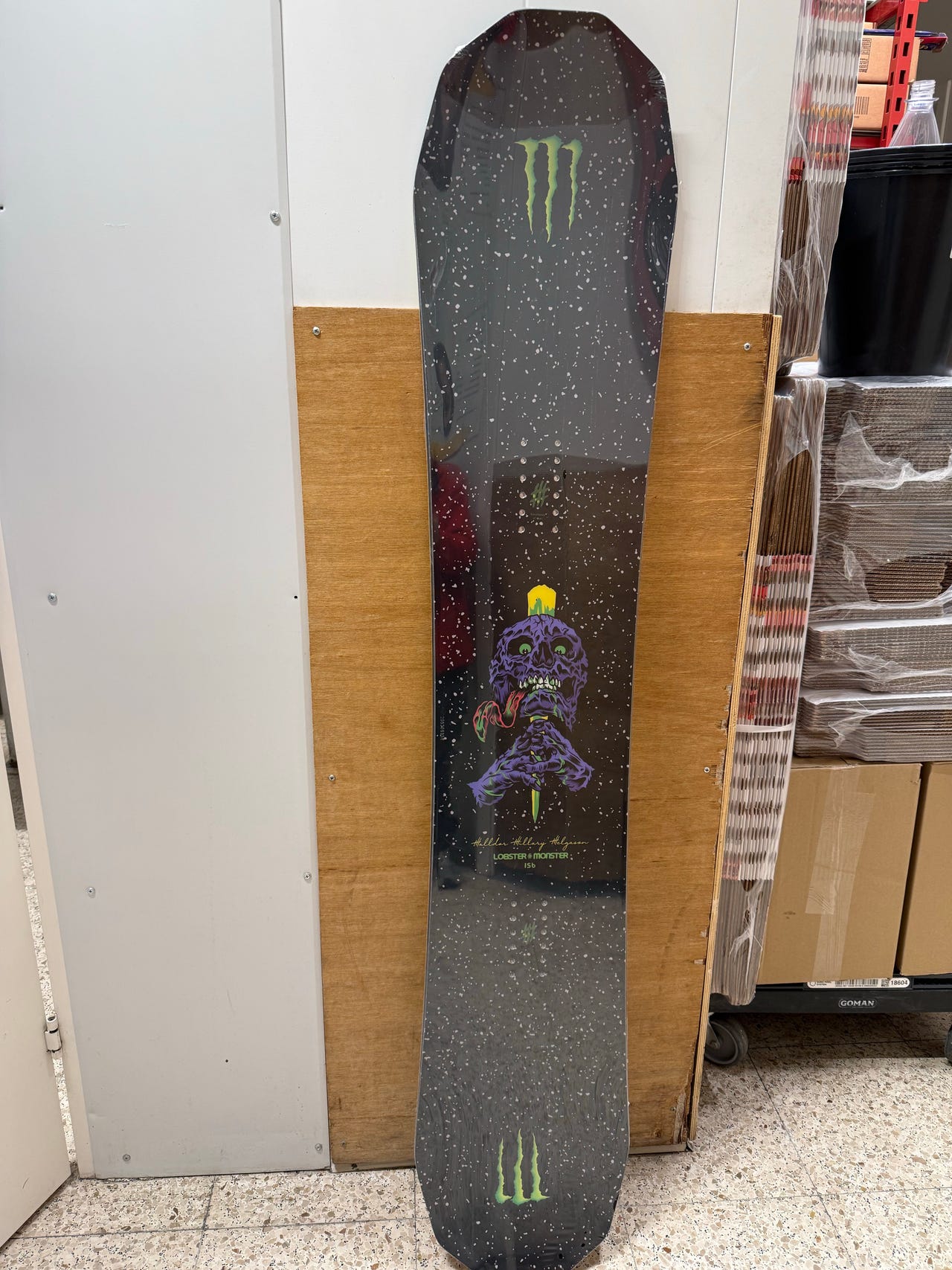 Monster Snowboard | FINN-torget