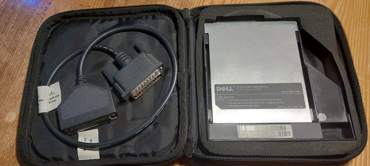 Dell Floppy Disk Drive Module | FINN-torget