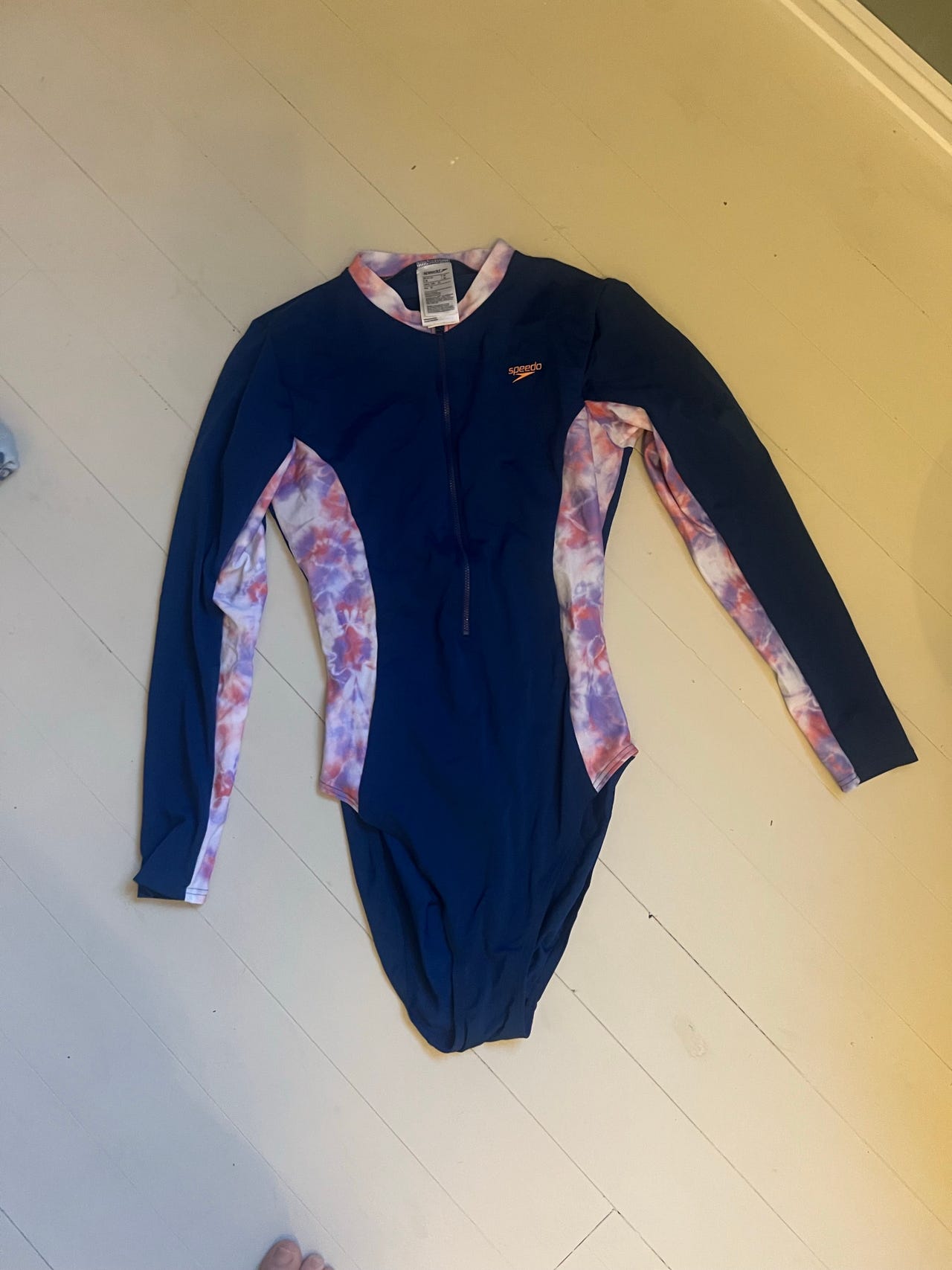 Speedo Badedrakt Langermet Blå med Mønster Str 44 | FINN-torget