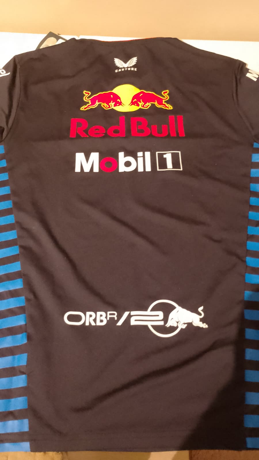 Original Red Bull T-skjorte (Str. S) - Ubrukt med merkelapper | FINN-torget