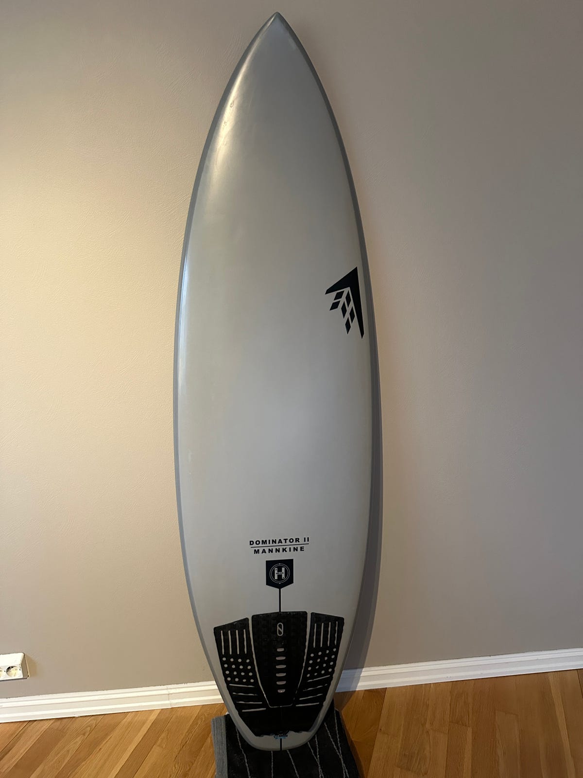 Surfebrett - DOMINATOR 2.0 5'10 (33L) | FINN-torget
