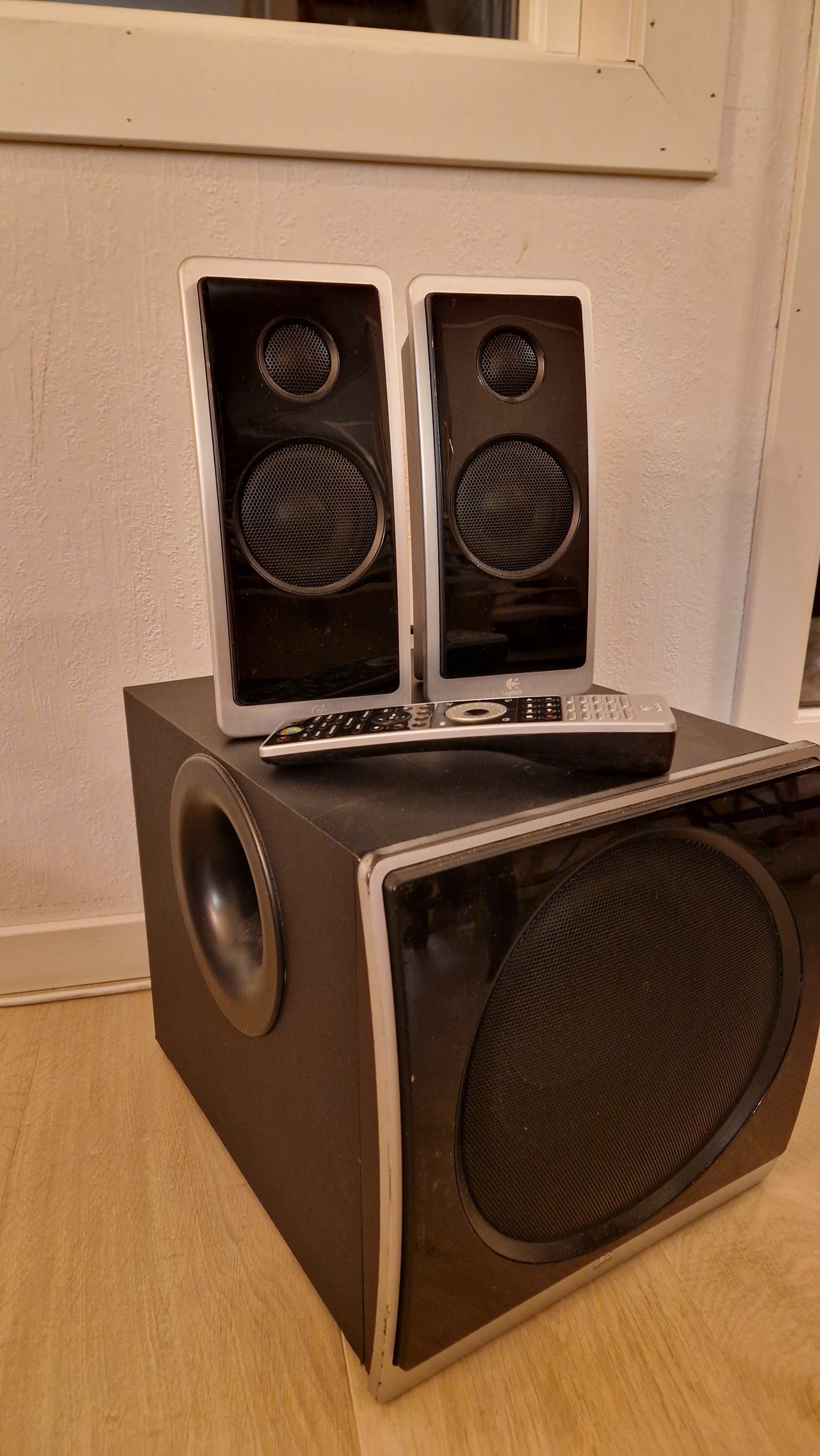 Logitech Z Cinema | FINN-torget