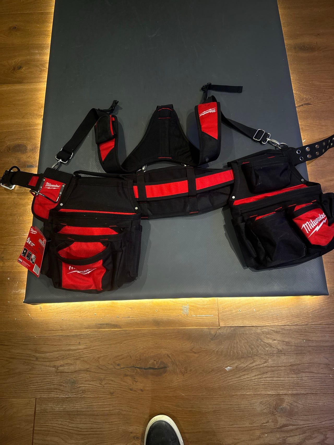 Milwaukee Contractor's Work Belt with Suspension Rig | FINN-torget