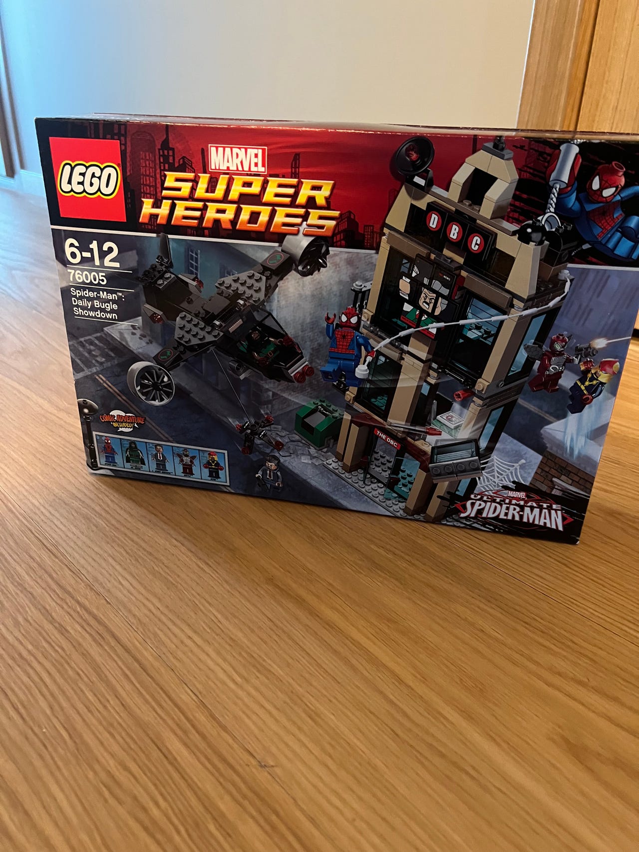 Lego Super Heroes daily bugle 76005 | FINN-torget
