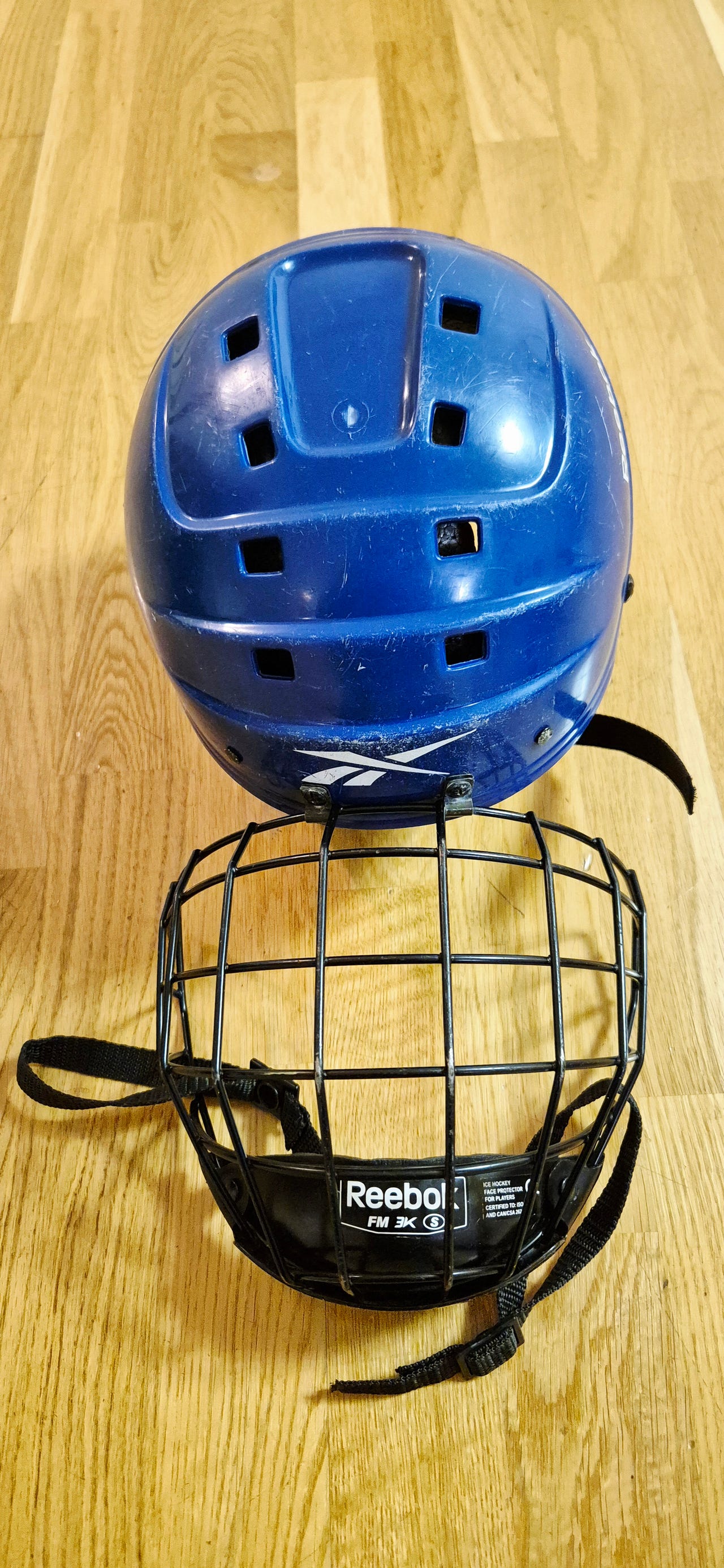 Reebok Ice Hockey Helmet. Str 50-57cm | FINN-torget
