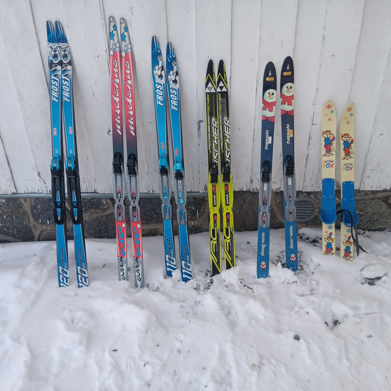 Barneski selges - 80cm, 100cm, 110cm, 120cm, skistaver 90cm, skisko str ...