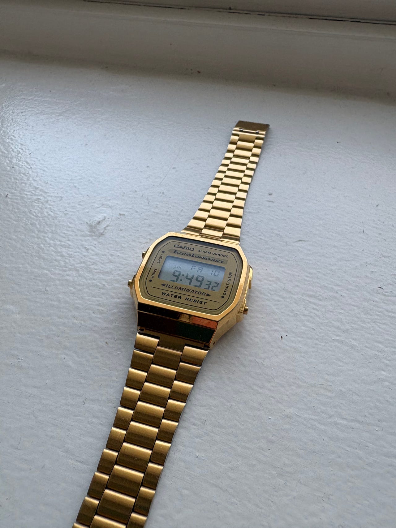 Casio A168 - Digital klokke i gull | FINN-torget