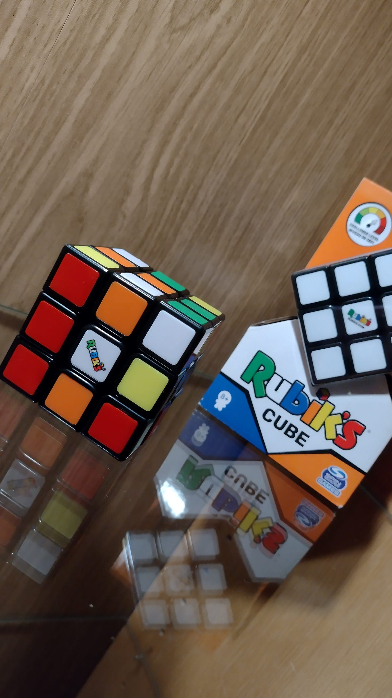 Rubiks kube u/ emballasje | FINN-torget