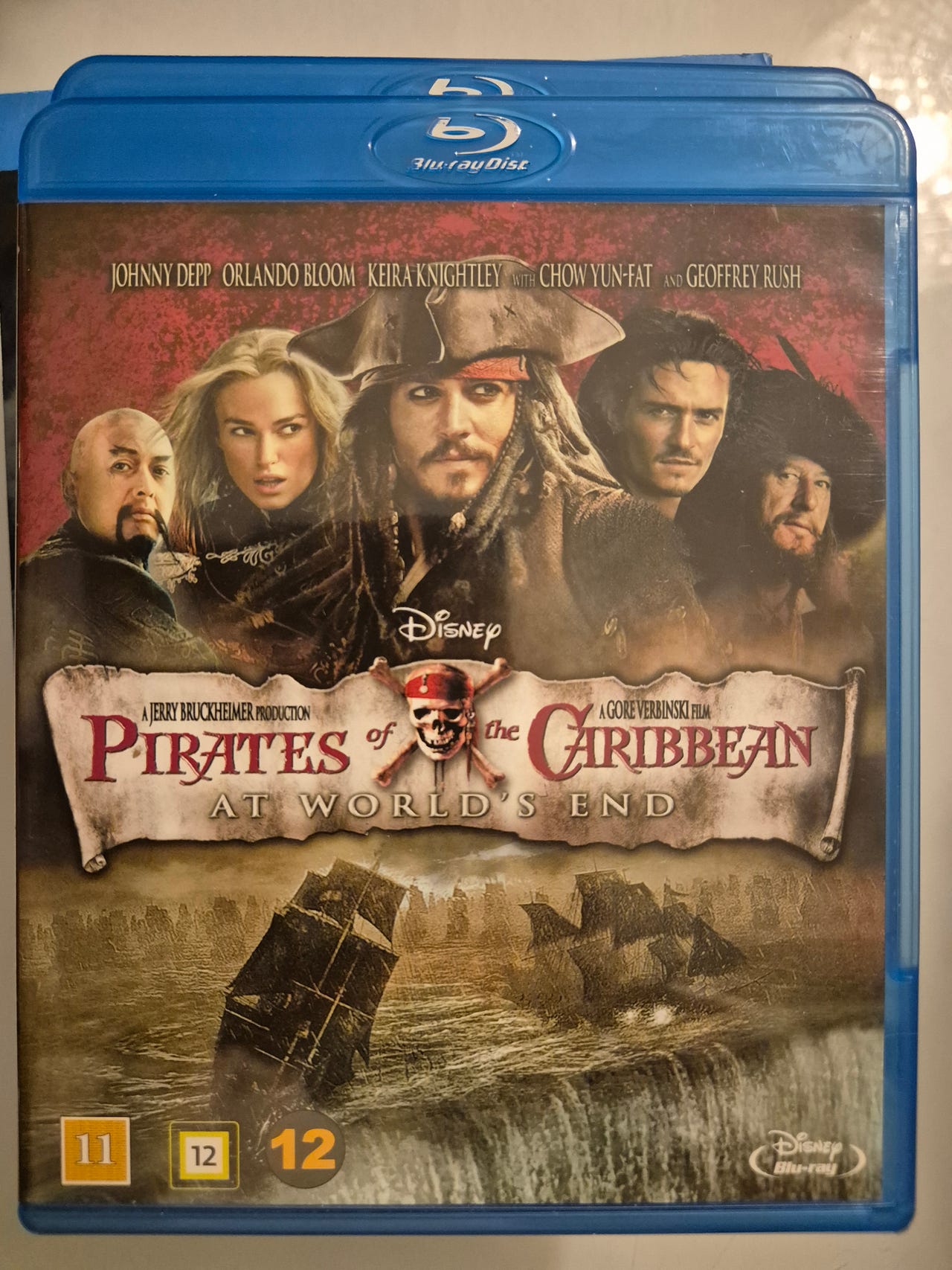 Pirates Of The Caribbean- At World's End(Blu-Ray 💿) | FINN-torget