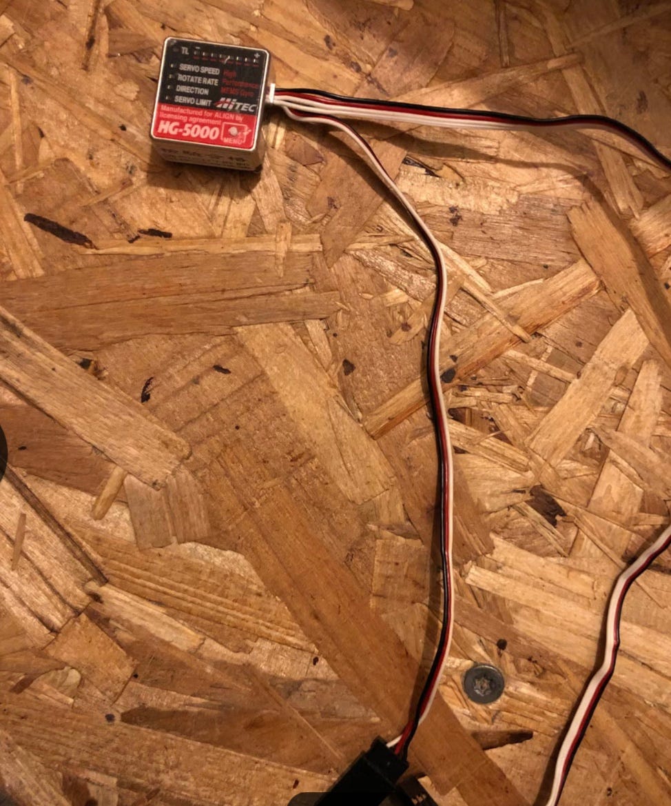 Hg hitec gyro 5000. Til helikopter | FINN-torget