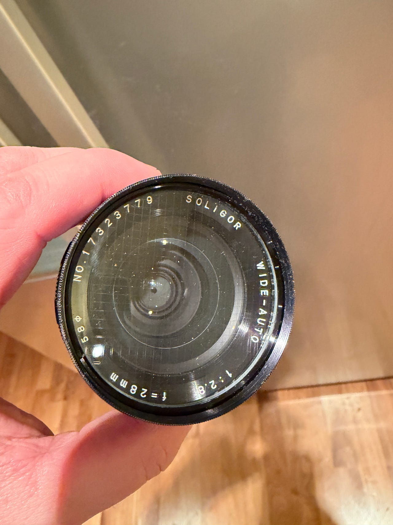 Soligor 58mm Lens Wide-Auto 1:2.8 f=28mm | FINN-torget