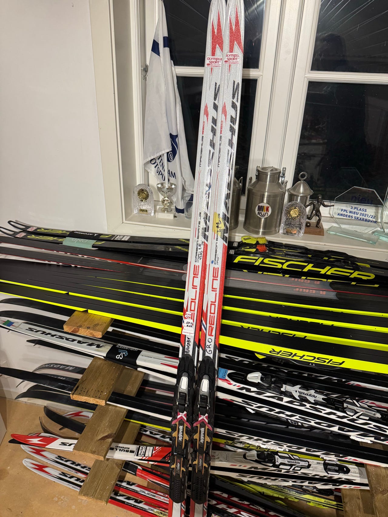 Madshus Redline junior skate ski 170 cm | FINN-torget
