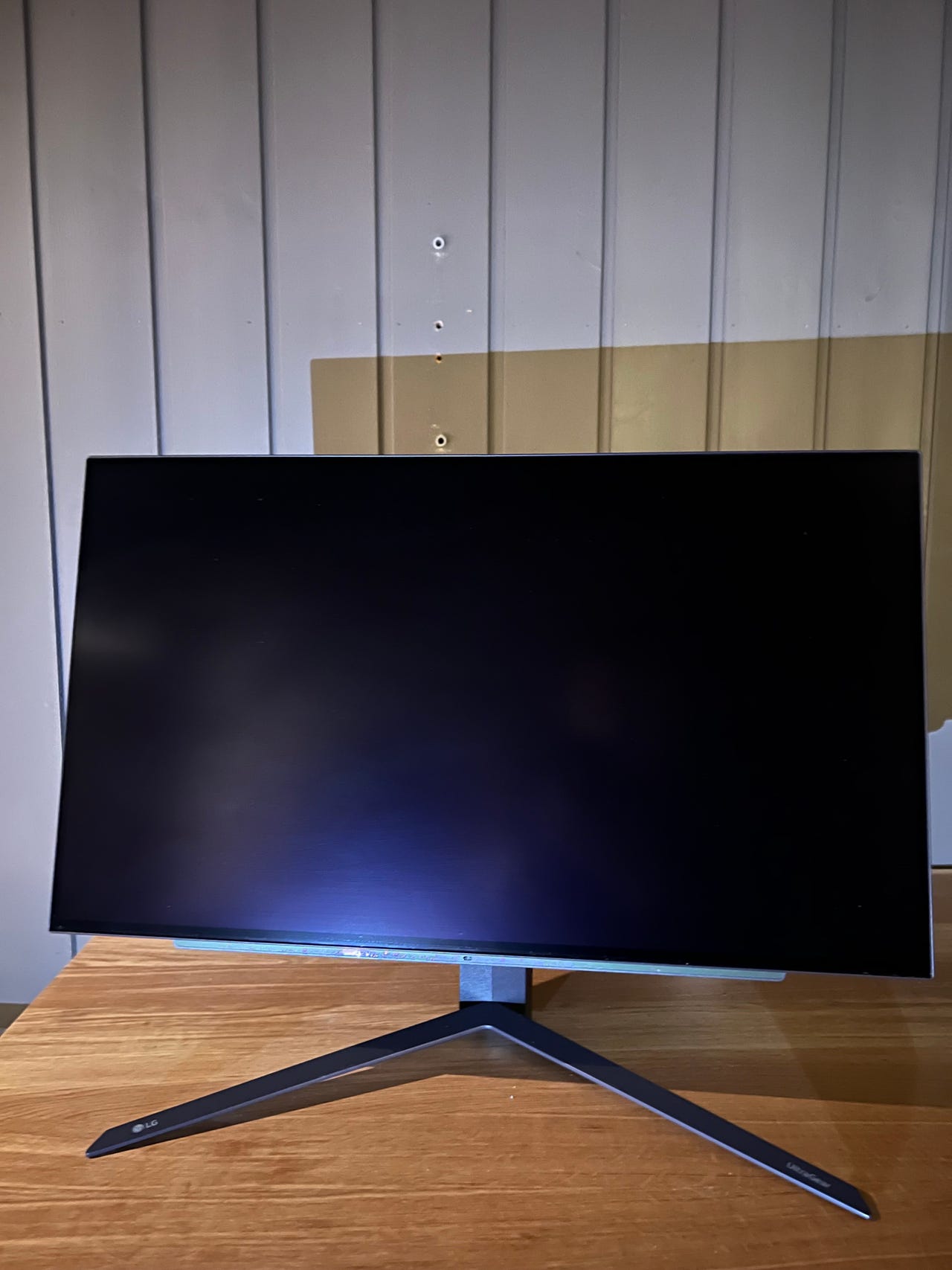 LG Ultragear 27-tommers OLED GAMING skjerm | FINN-torget