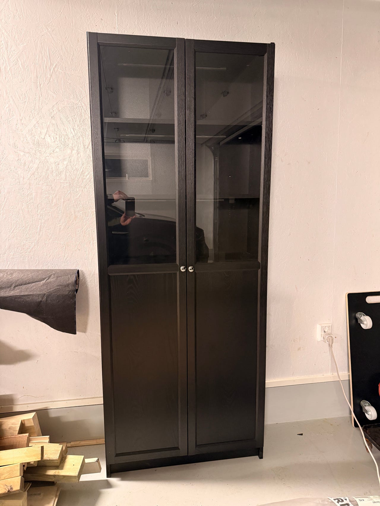 Billy bokhylle med glass | FINN-torget