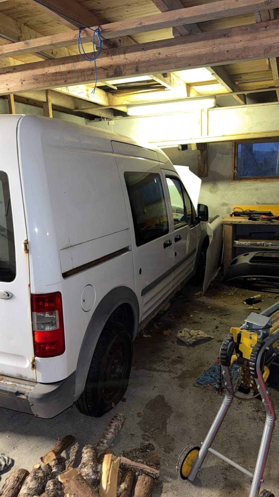 Ford Transit Connect | FINN-torget