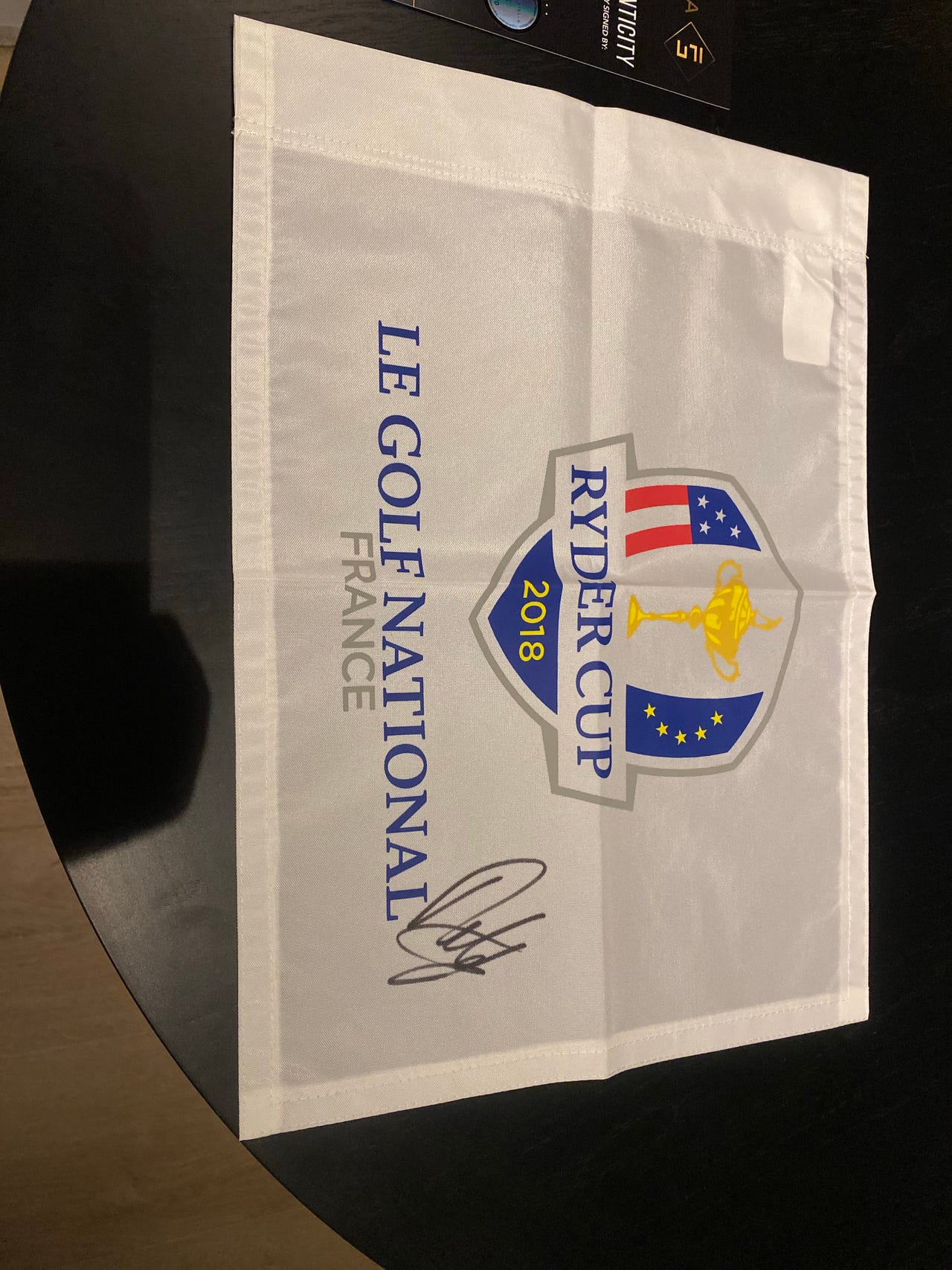Signert Francesco Molinari Ryder Cup 2018 golf flag | FINN-torget