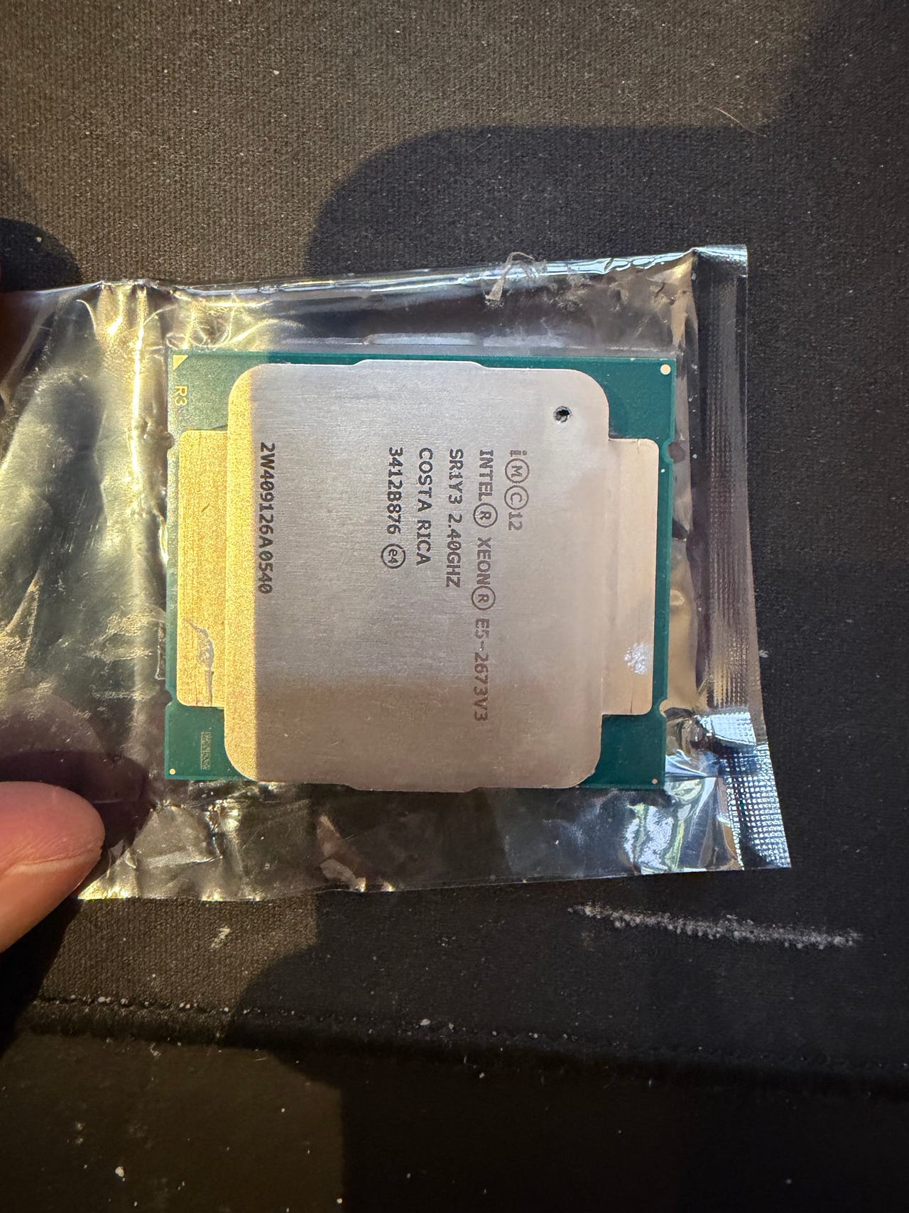 Intel Xeon E5-2673v3 12C/24T 2.4/3.1 GHz CPU | FINN-torget