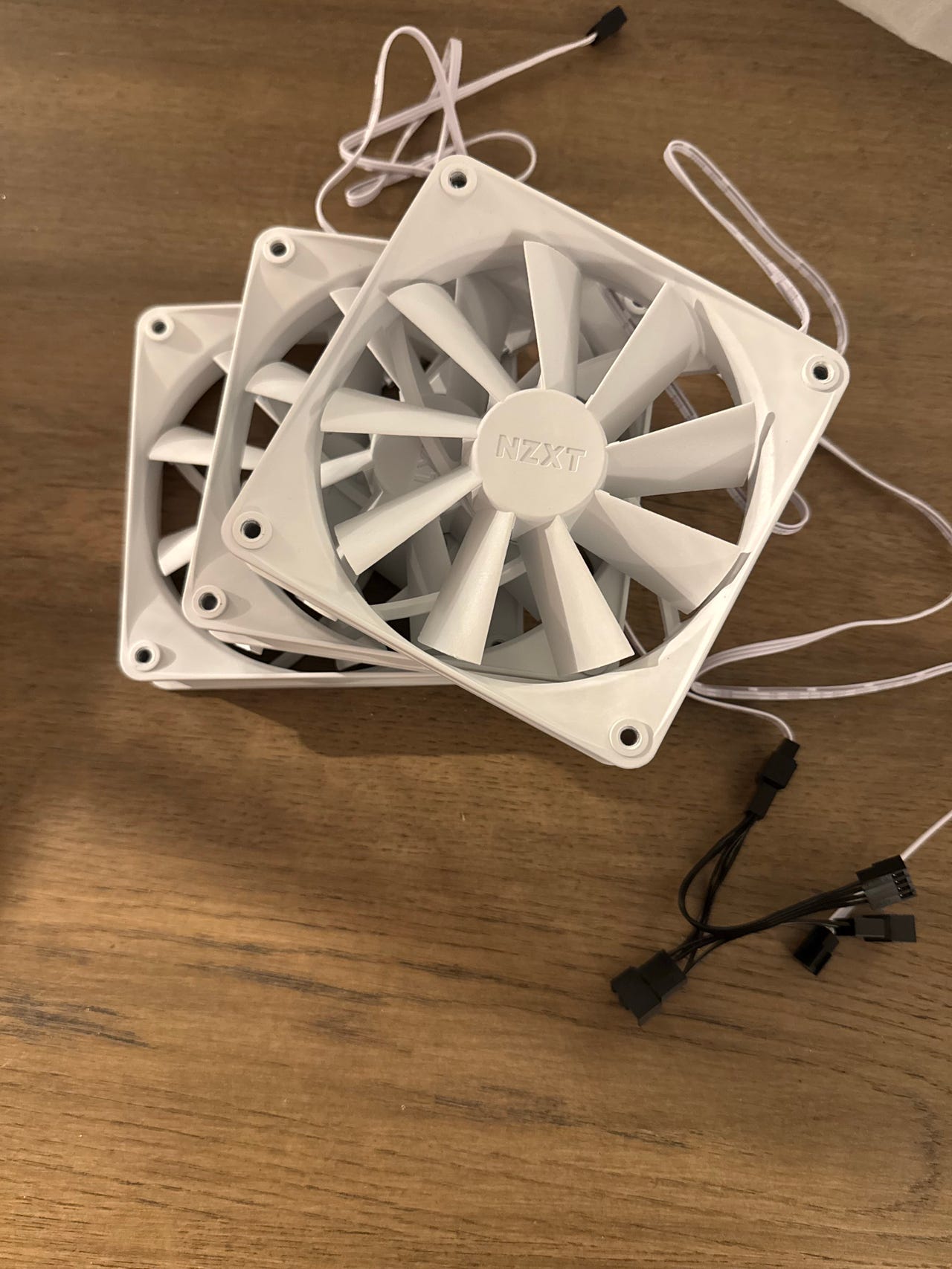 Helt ubrukte nzxt vifter selges | FINN-torget