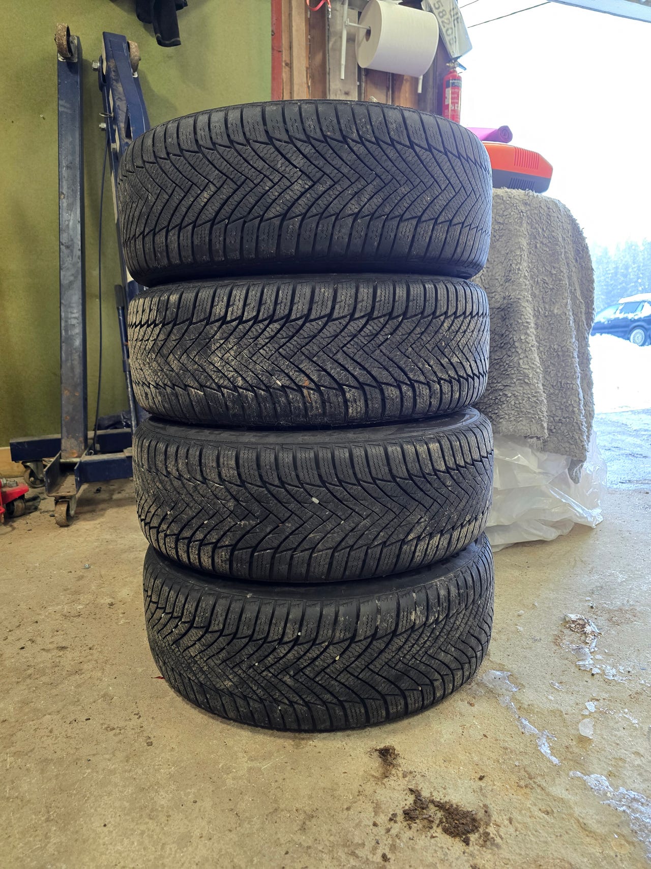 Komplette originale vinterhjul til Ford Mondeo | FINN-torget