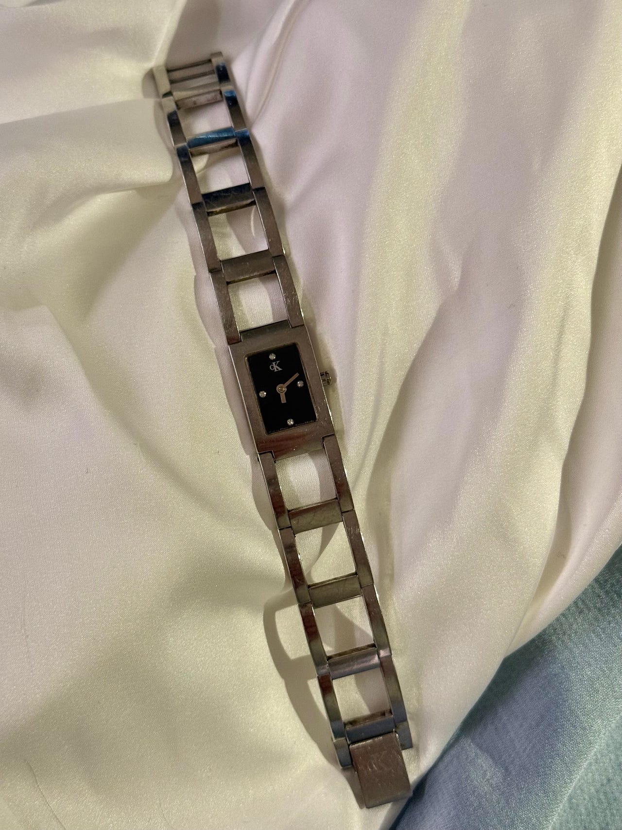 Calvin Klein CK dameklokke – Swiss Made – modell K2241 | FINN-torget