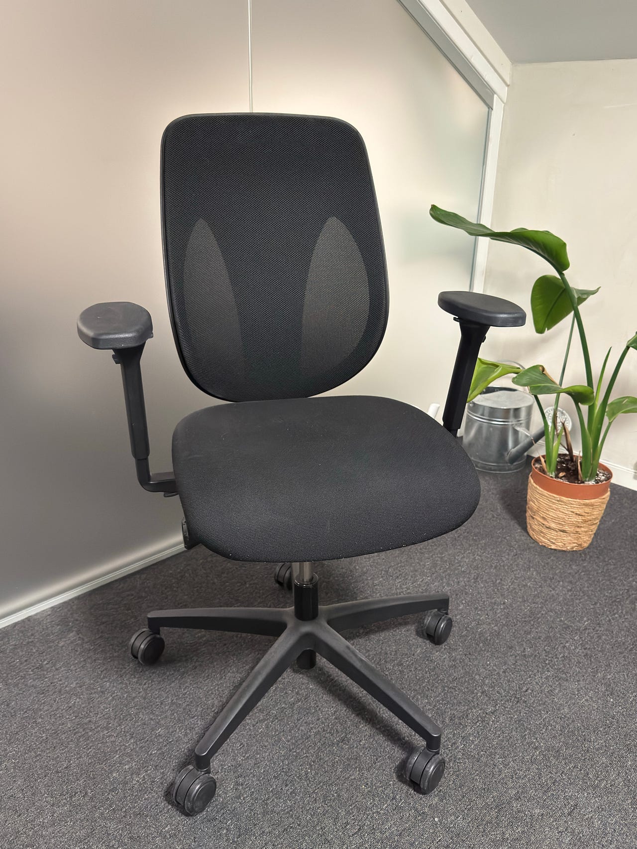 2stk Giroflex 353 Premium Kontorstol | FINN-torget