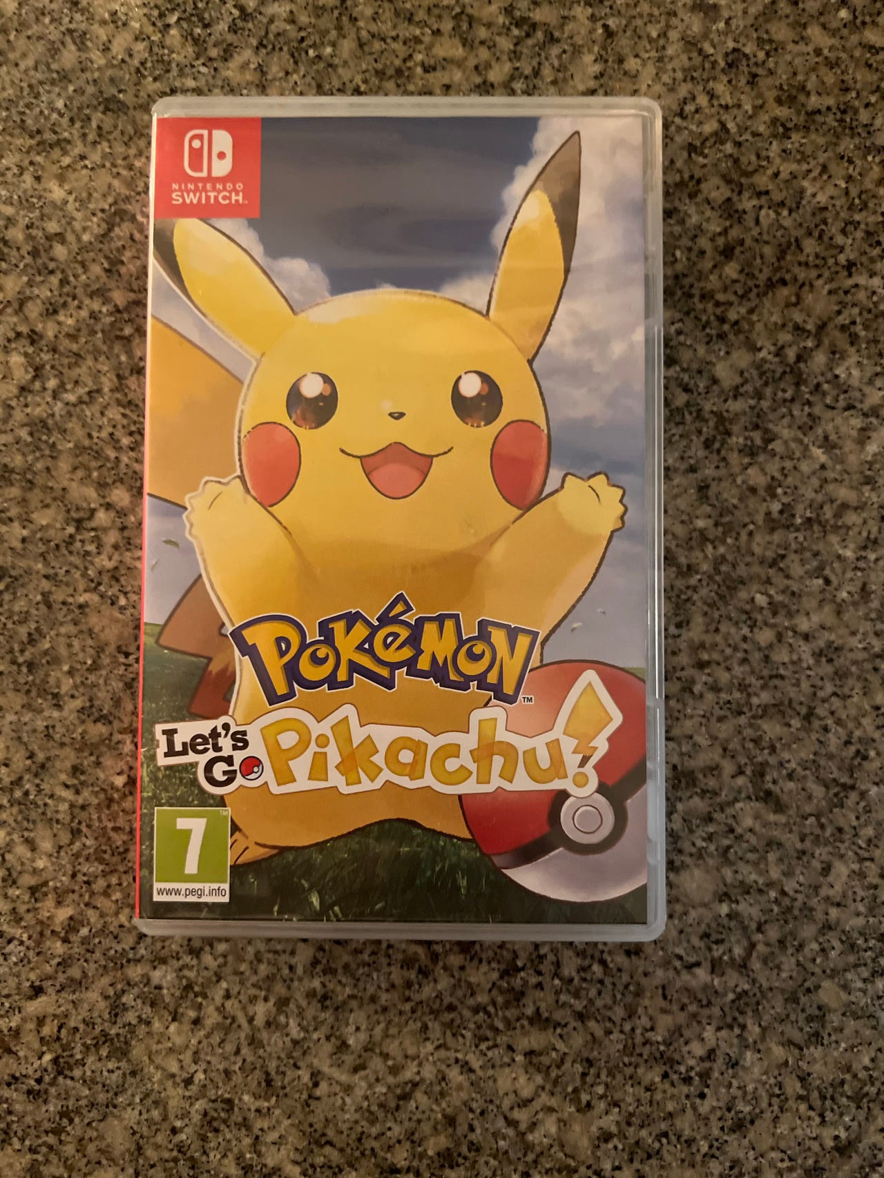 Nintendo Switch Pokémon Let's Go Pikachu! | FINN-torget