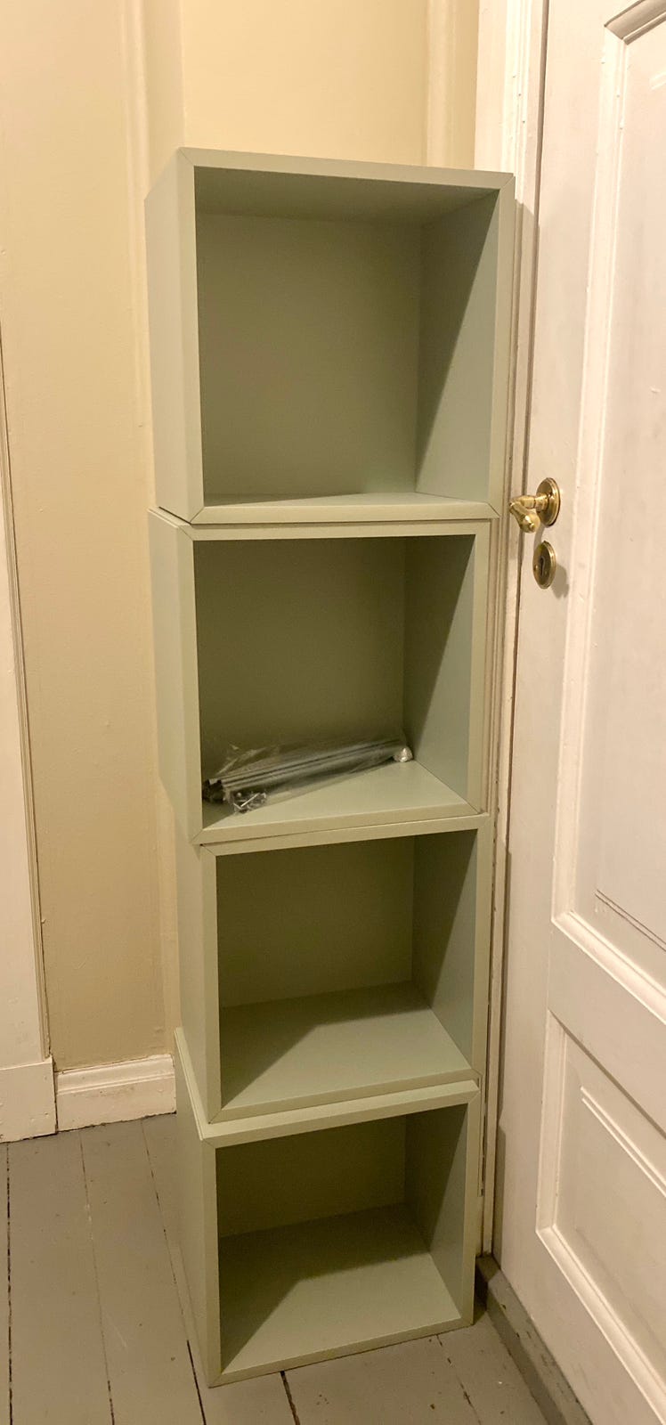 IKEA vegghengt hyller -samlet pris | FINN-torget