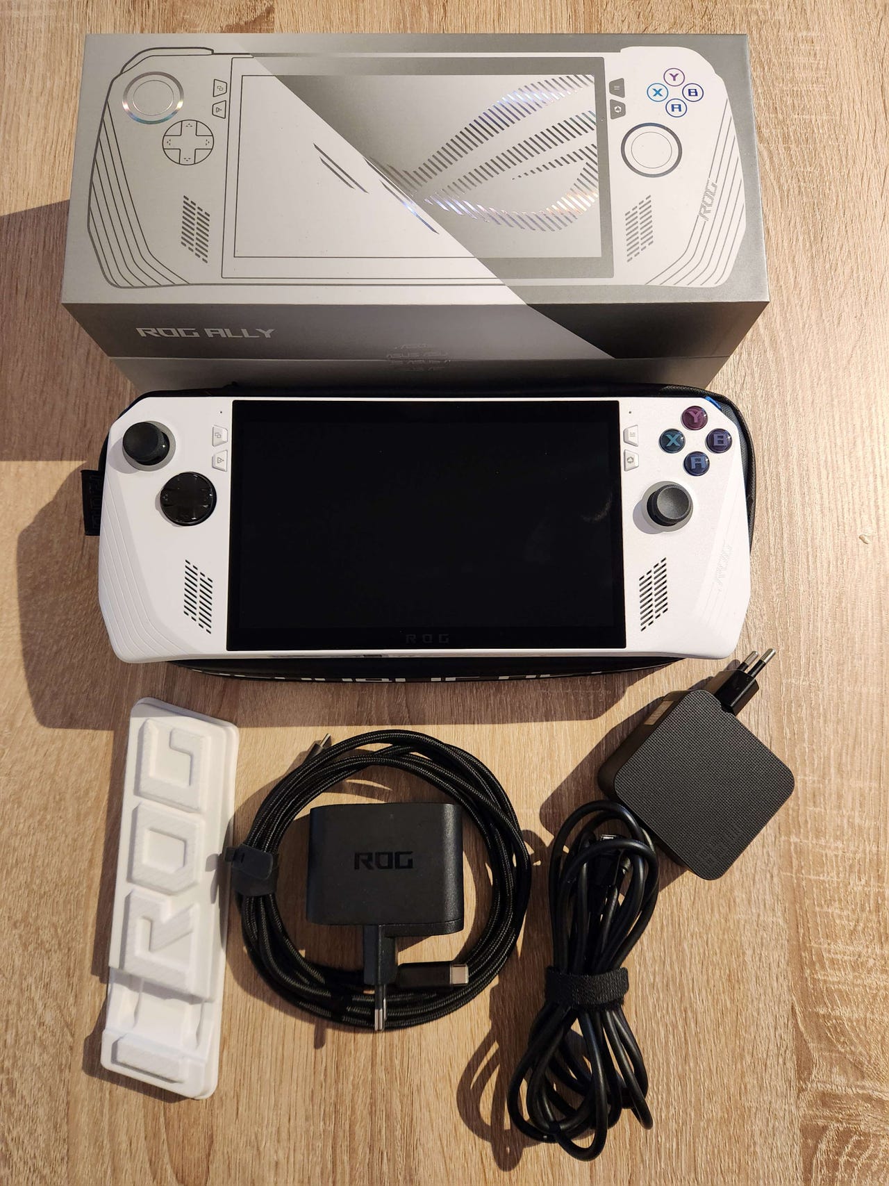 ASUS ROG Ally Z1 Extreme | FINN-torget