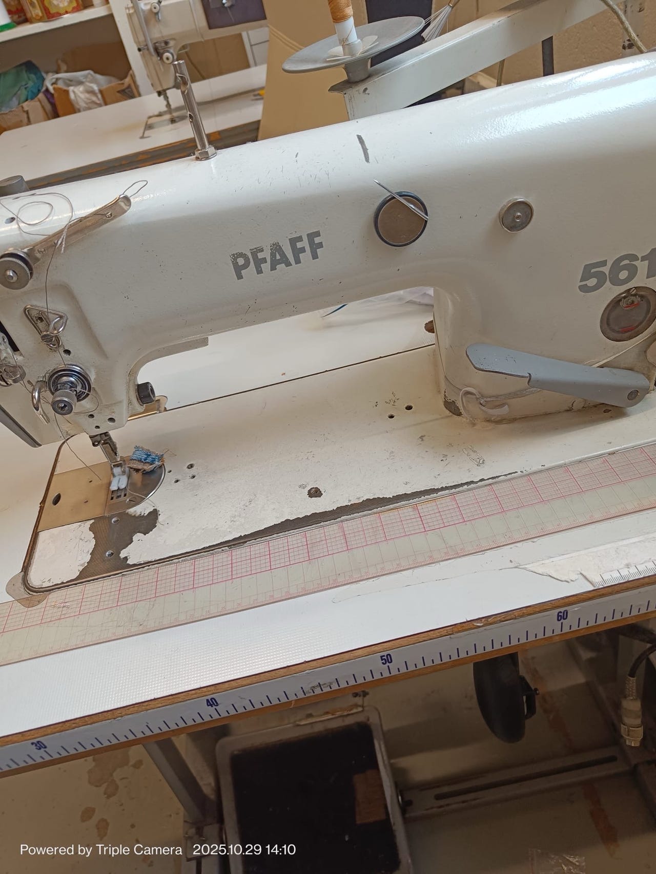 Pfaff 561 Industrisymaskin | FINN-torget