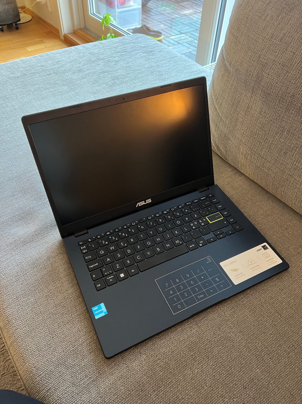 Asus Laptop svart | FINN-torget