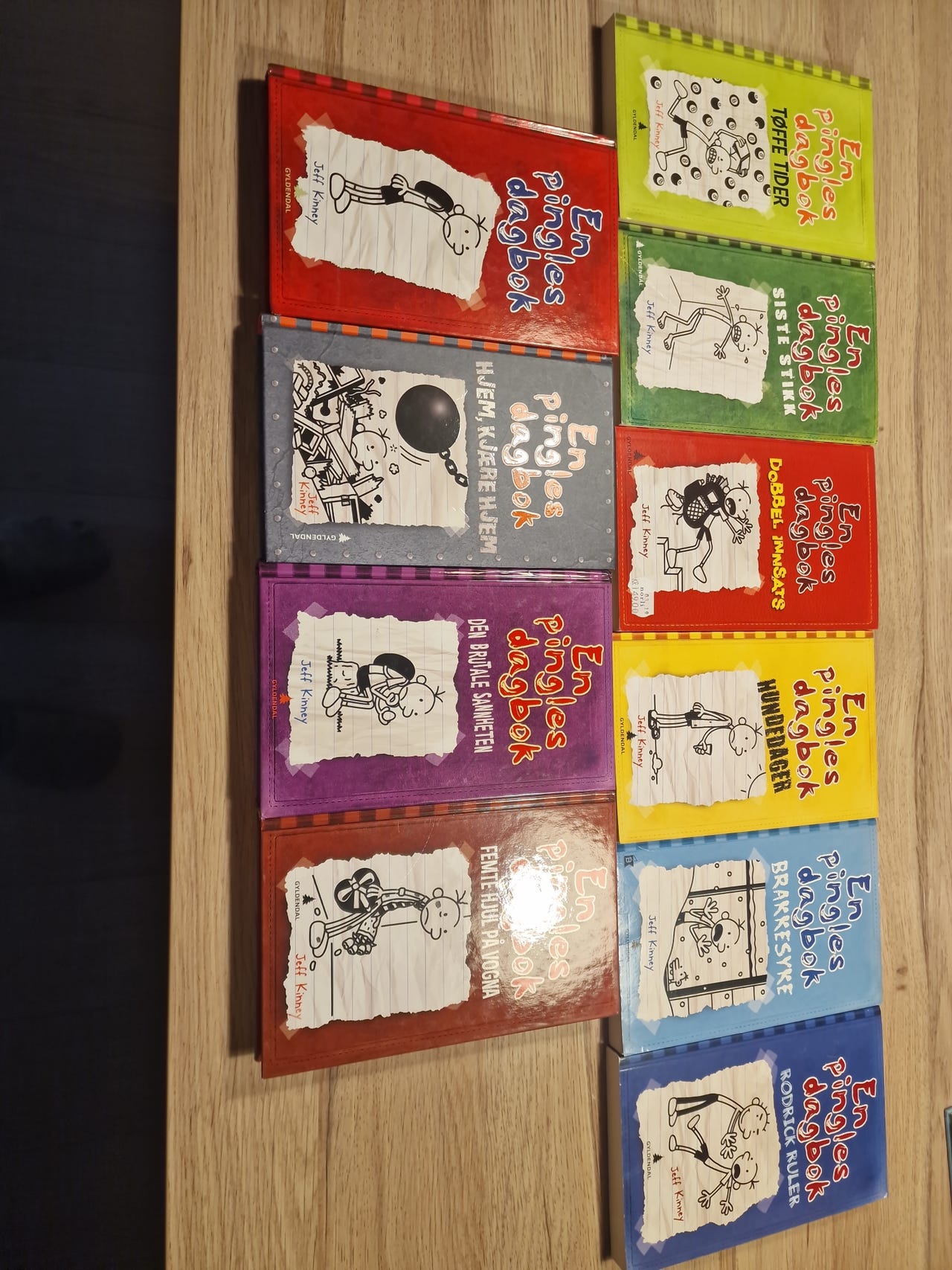 Jeff Kinney En Pingles Dagbok Bokserie 10 bøker | FINN-torget