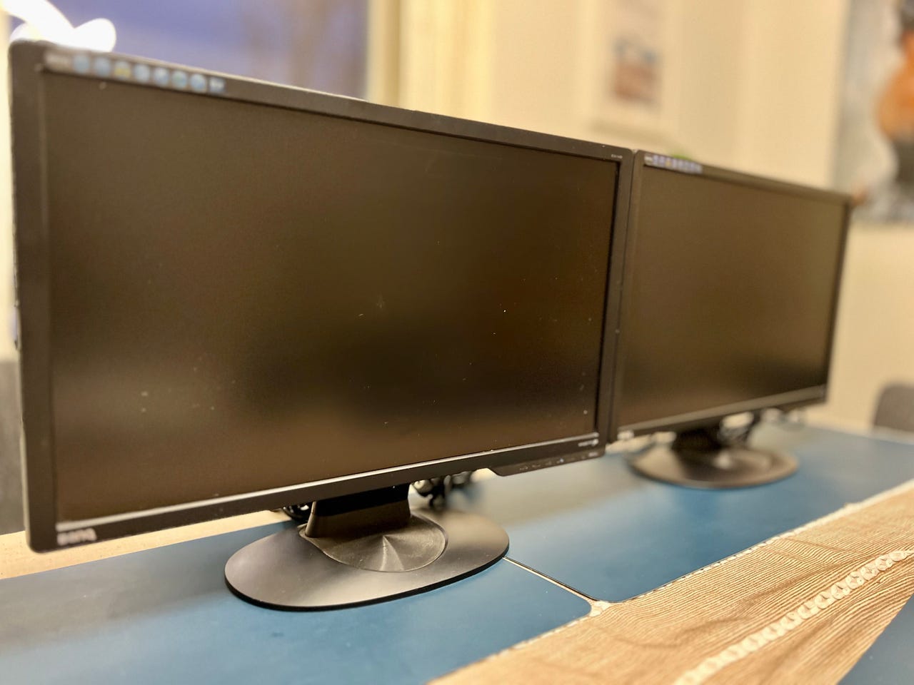 Pent brukt BenQ 24” Full HD LCD-skjerm (ET-0027.B / G2411HD) | FINN-torget