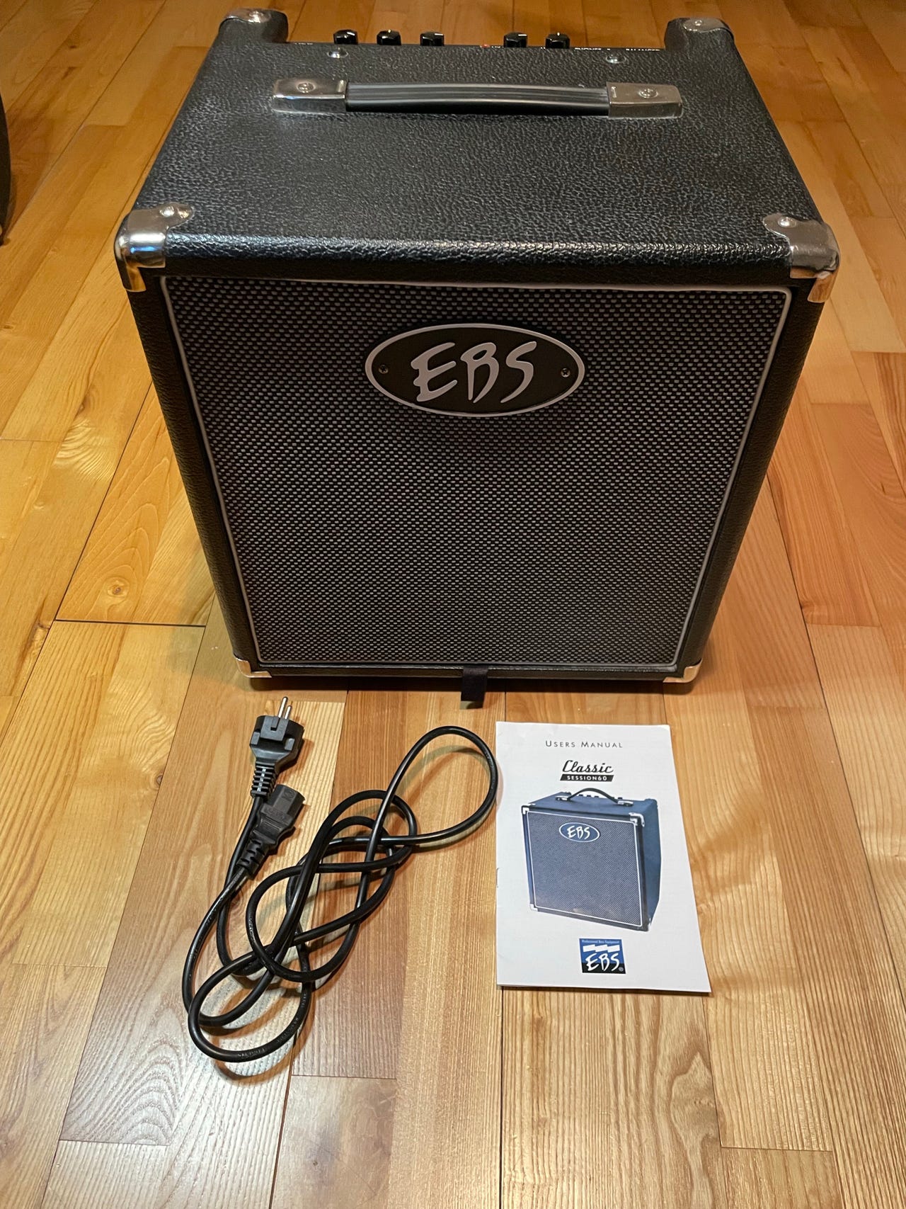 EBS Classic Session 60 bassforsterker 60W svart | FINN-torget